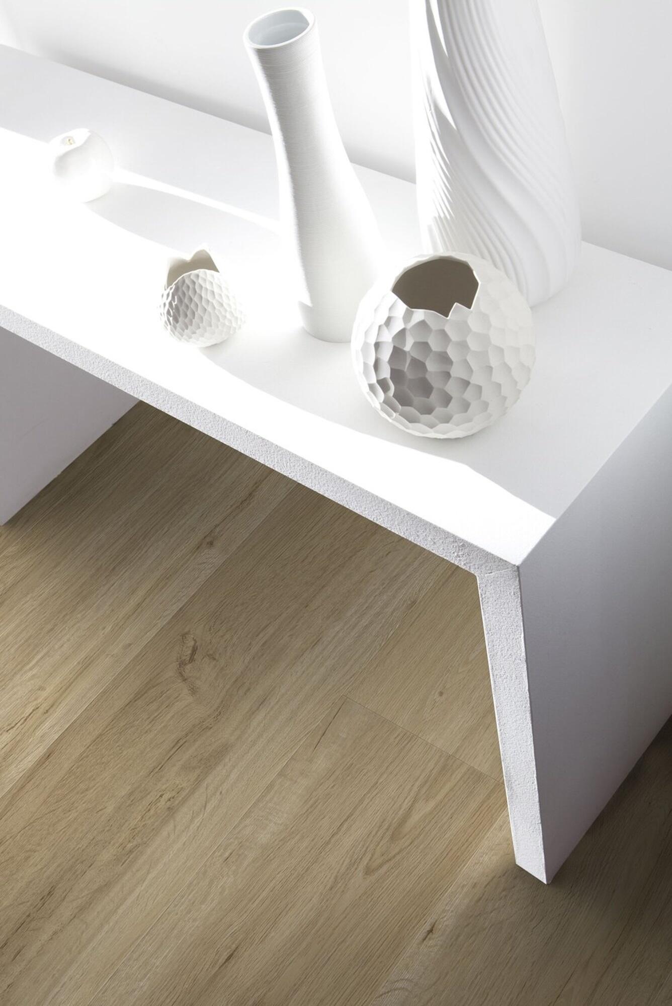 Suelo vinílico SPC clic Intenso Columbia Taupe efecto madera natural ...