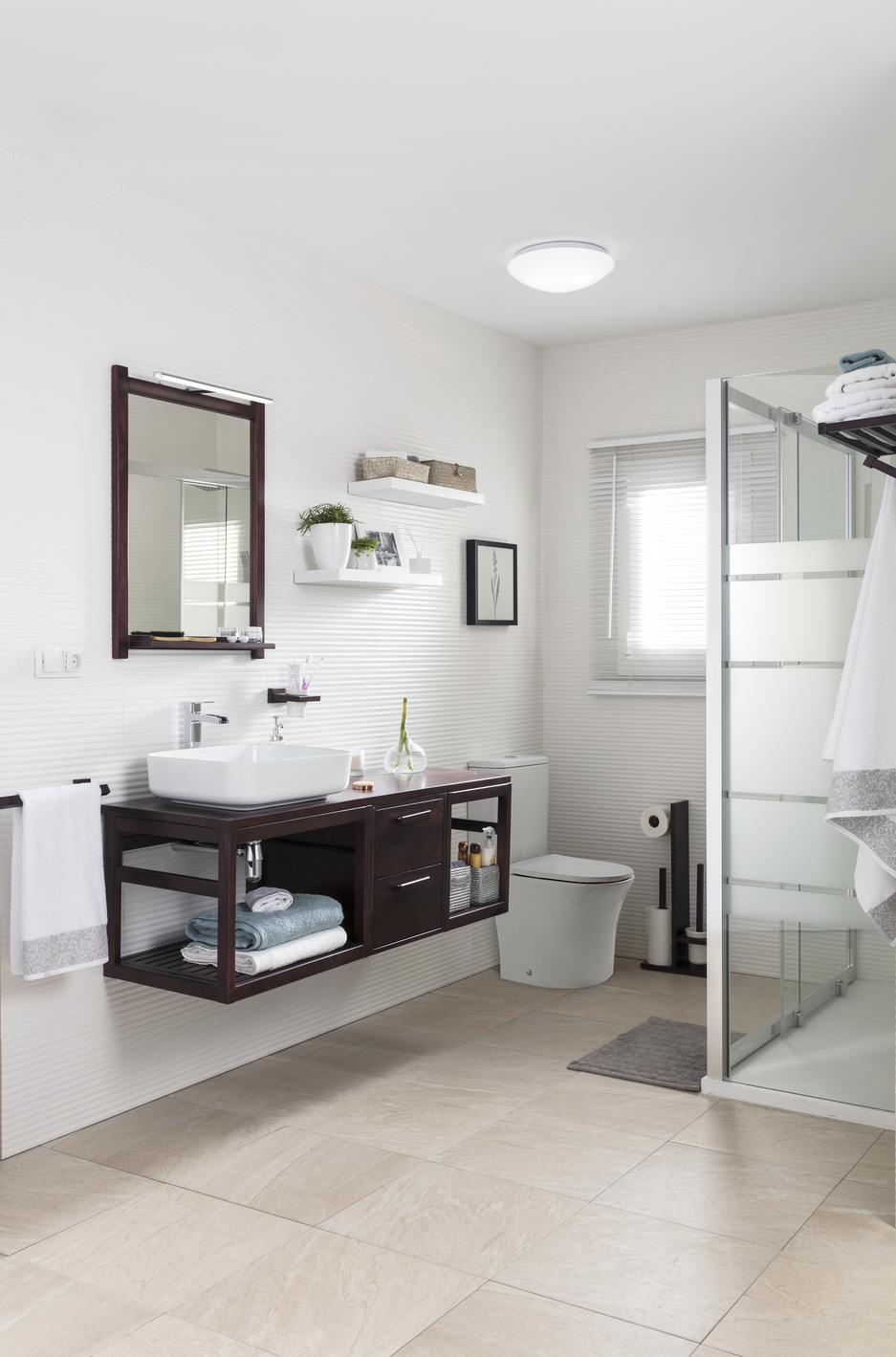 Cómo iluminar el baño | Leroy Merlin