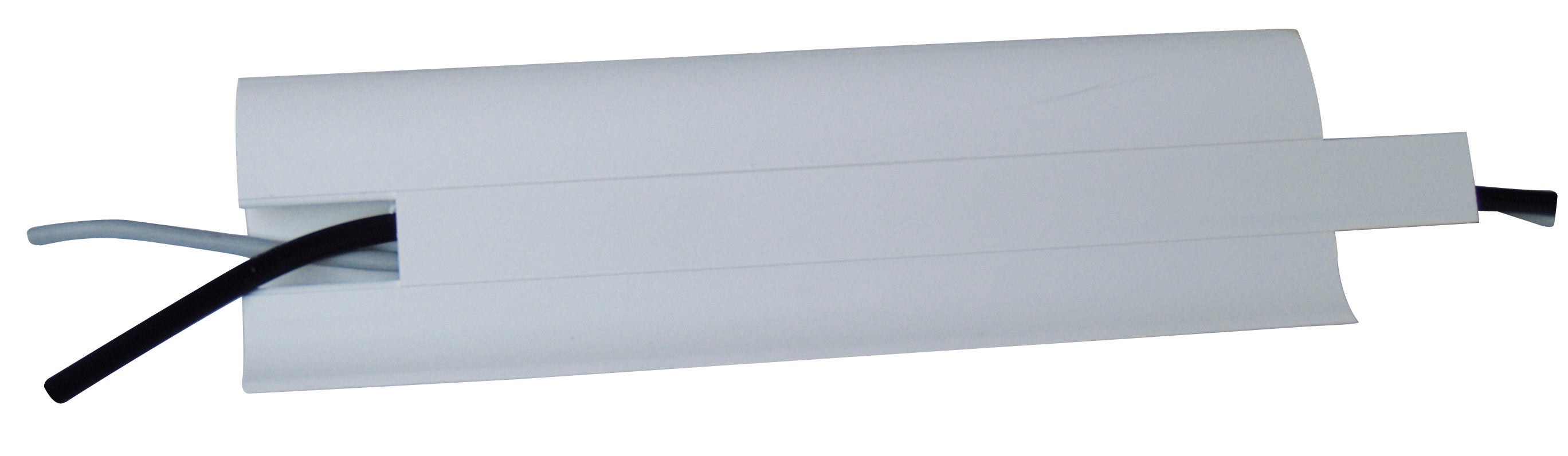 Plinthe PVC cache-fil blanc, 12 x 60 mm, L.2.5 m | Leroy Merlin