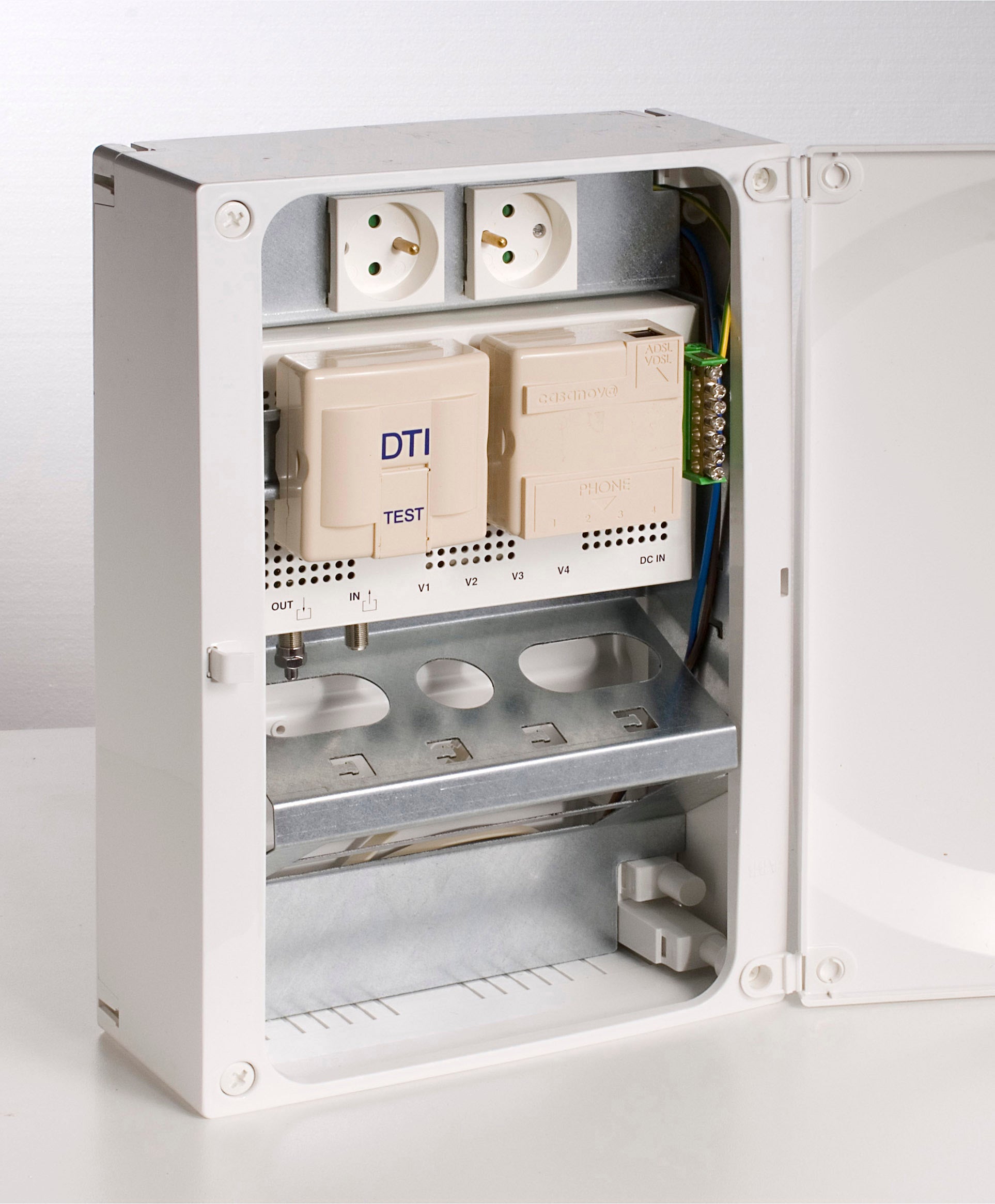 Coffret de communication grade 3 ABB | Leroy Merlin