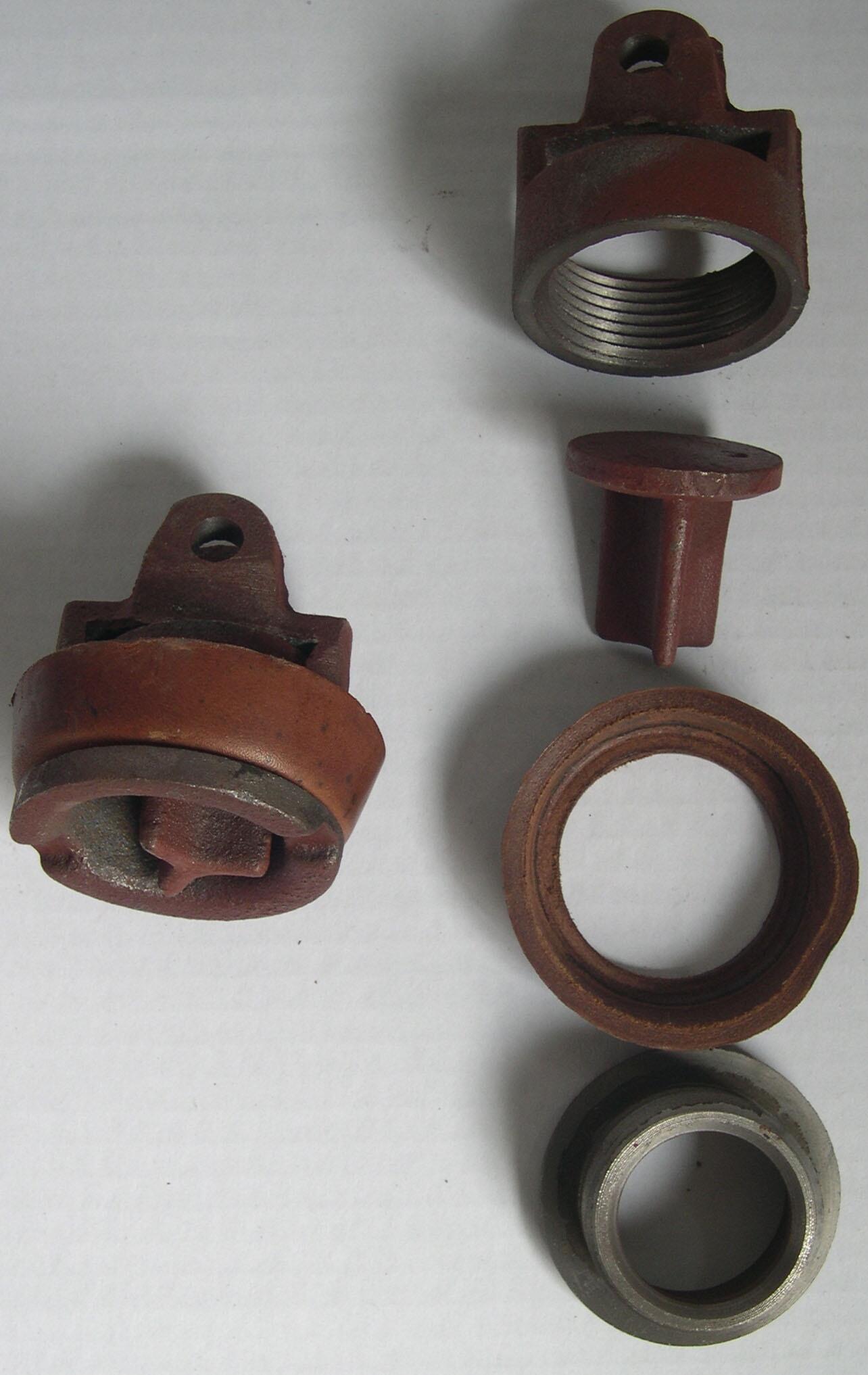 Piston complet GRILLOT pour la pompe de 75 mm de diamètre | Leroy Merlin