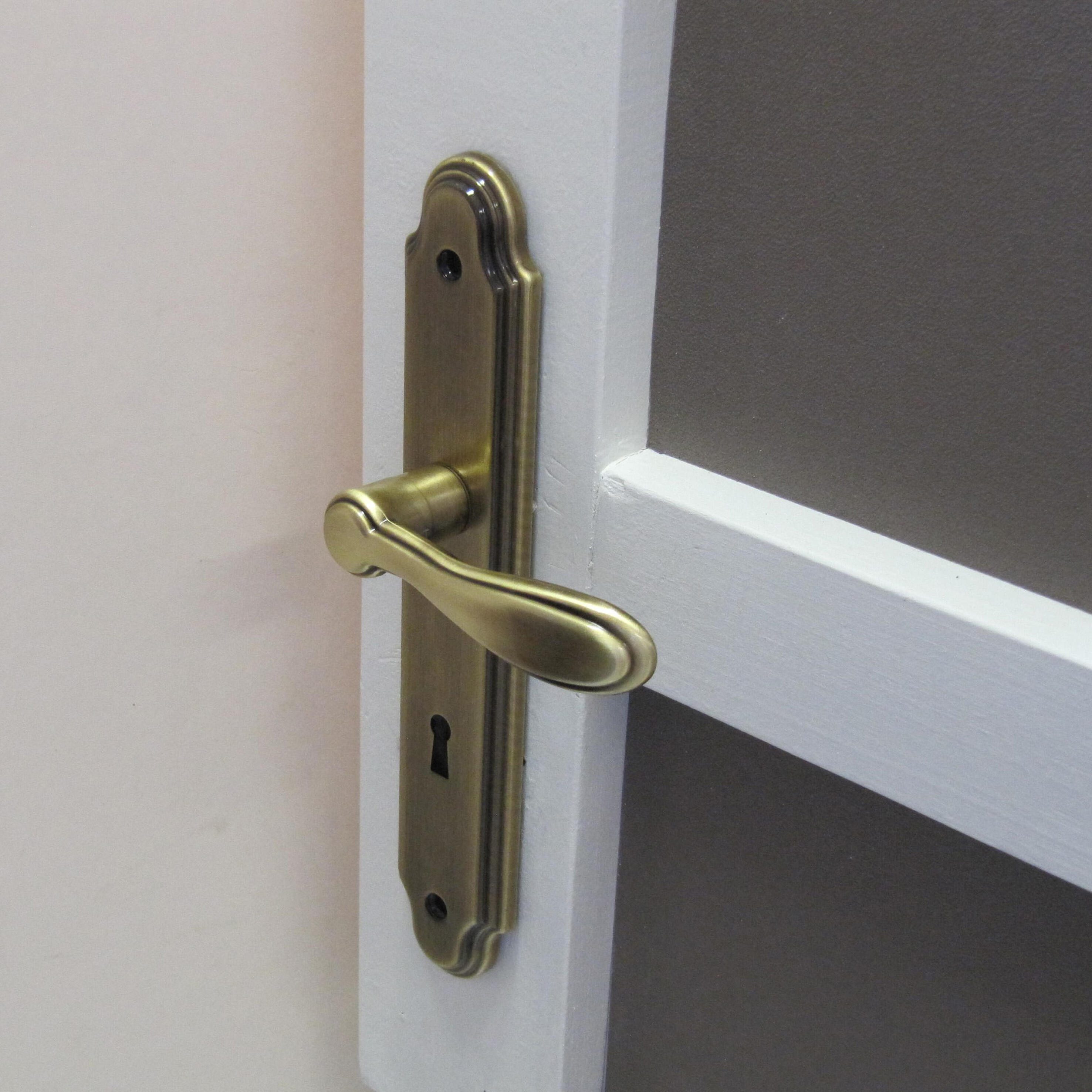 2 poignées sur plaque à clé Louvois zamak bronze mat, entraxe 195 mm ...