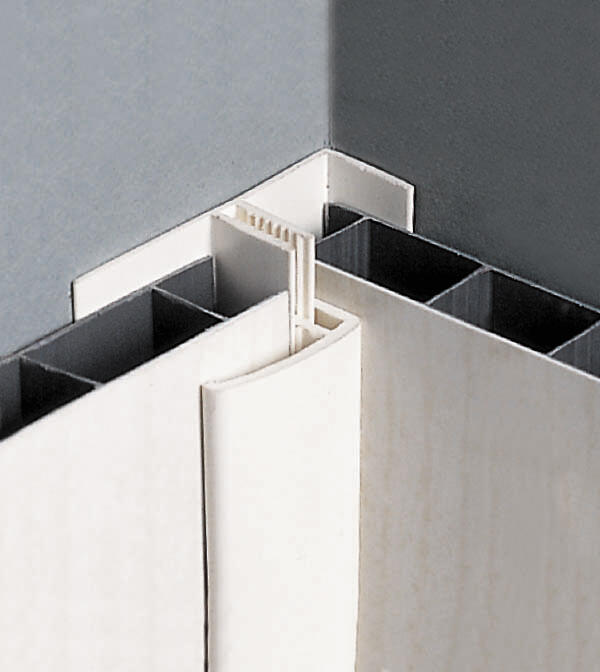 Profil multifonctions PVC blanc, 1,7 cm x 3,3 cm x l. 2,6 m | Leroy Merlin