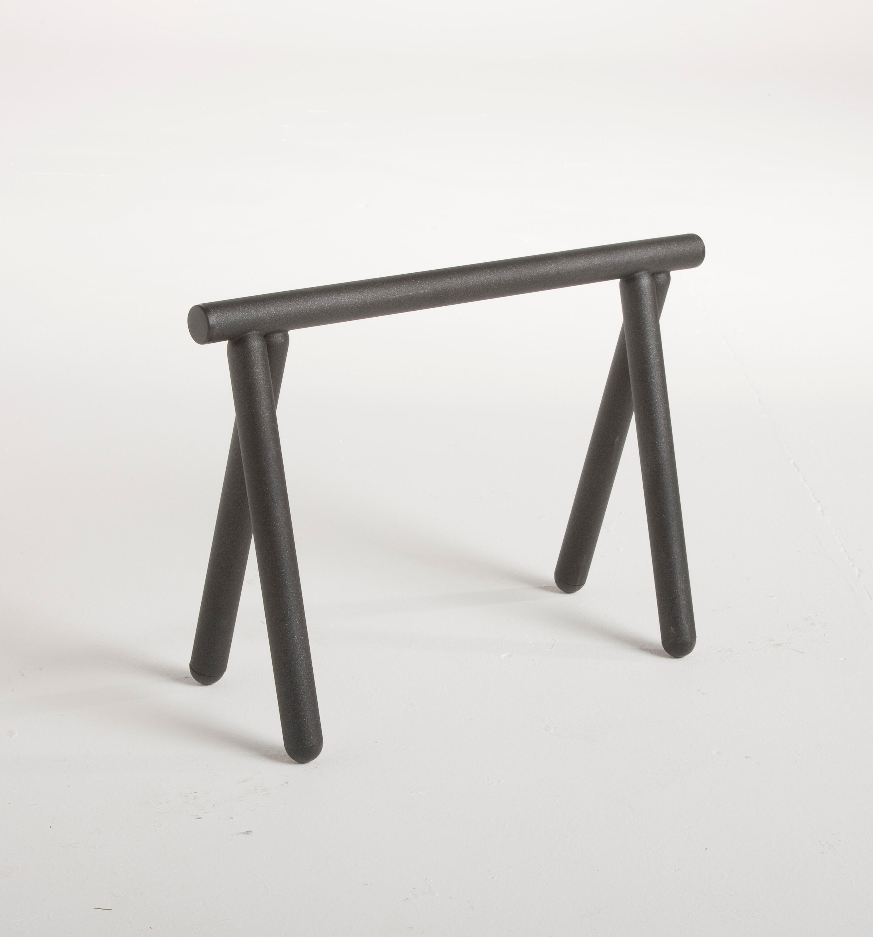 Tréteau acier français anthracite table basse Minnie RODET, H.35 x l.51 ...