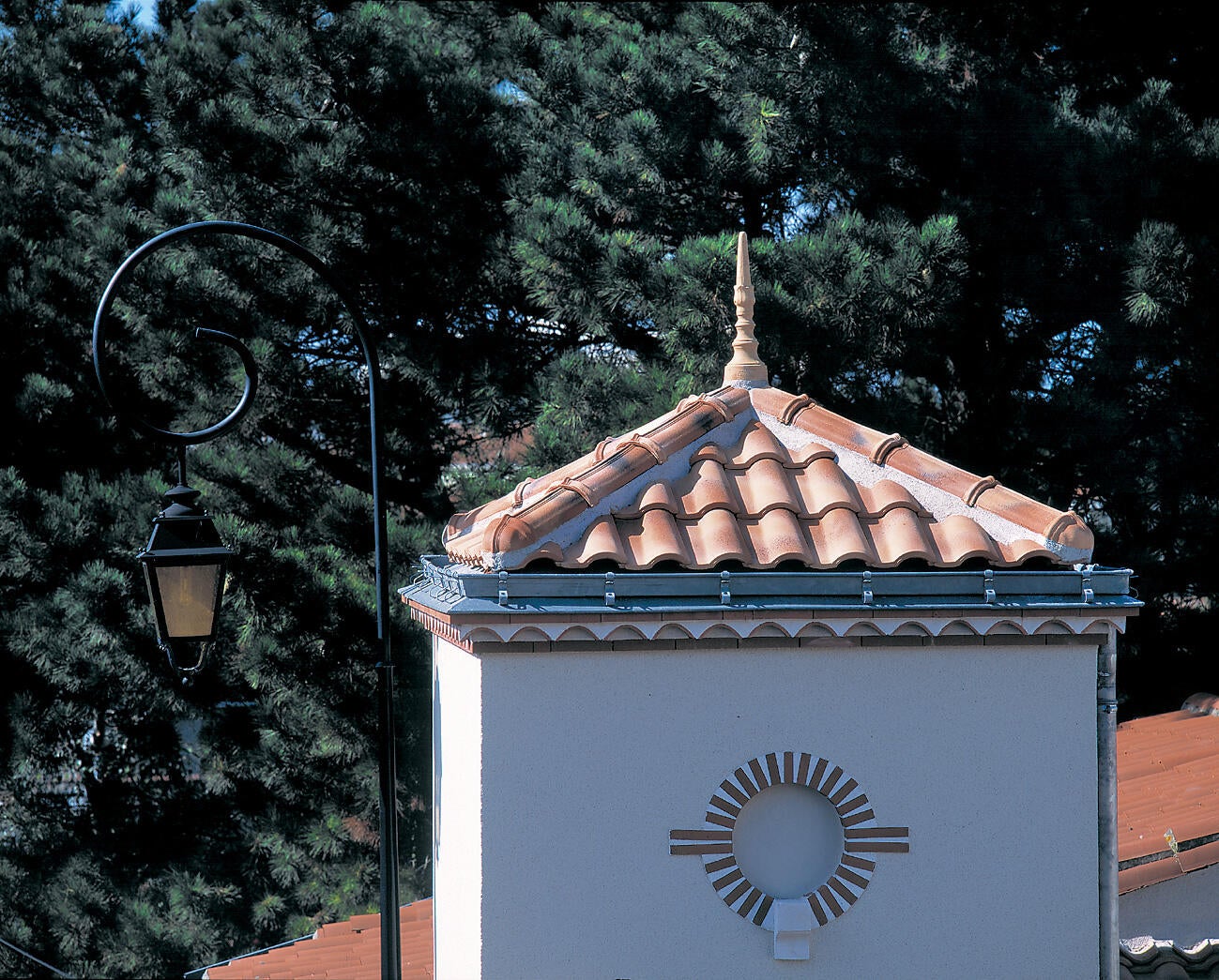 Tuile MONIER silvacane xahara Gr13 | Leroy Merlin