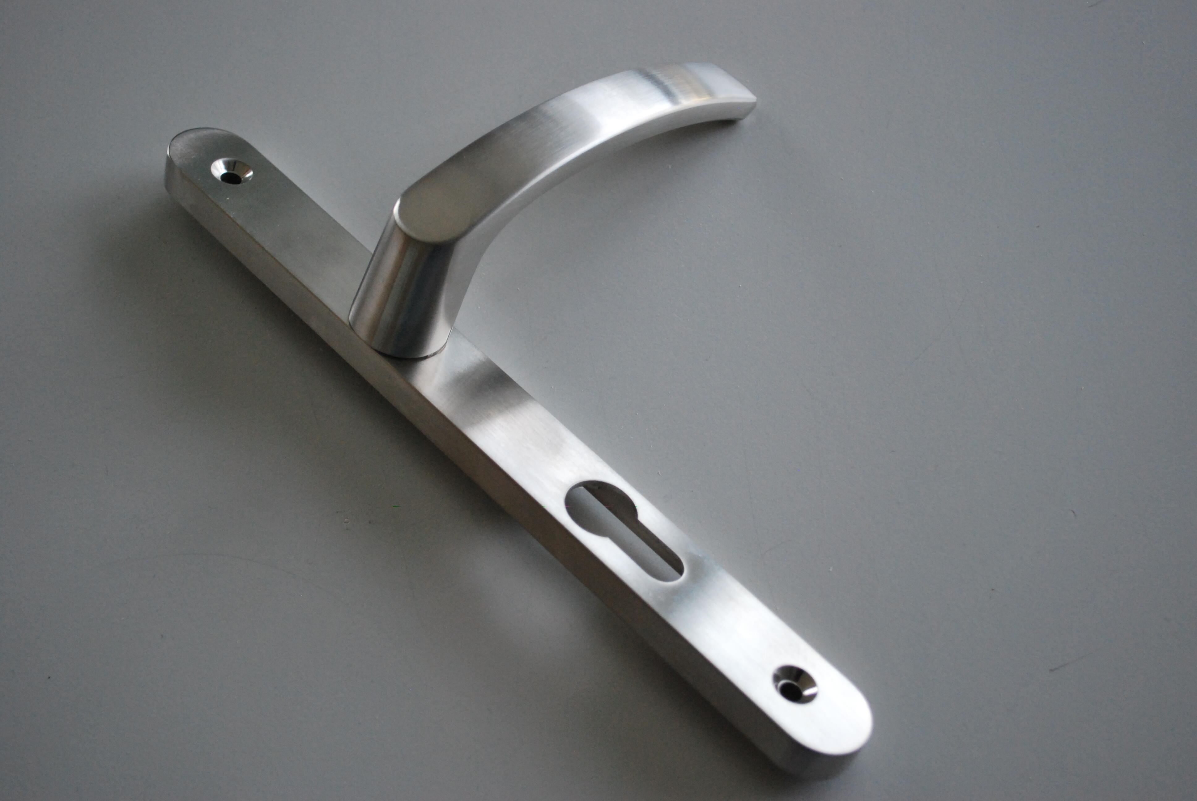 Poignée en inox gris pour porte de service | Leroy Merlin