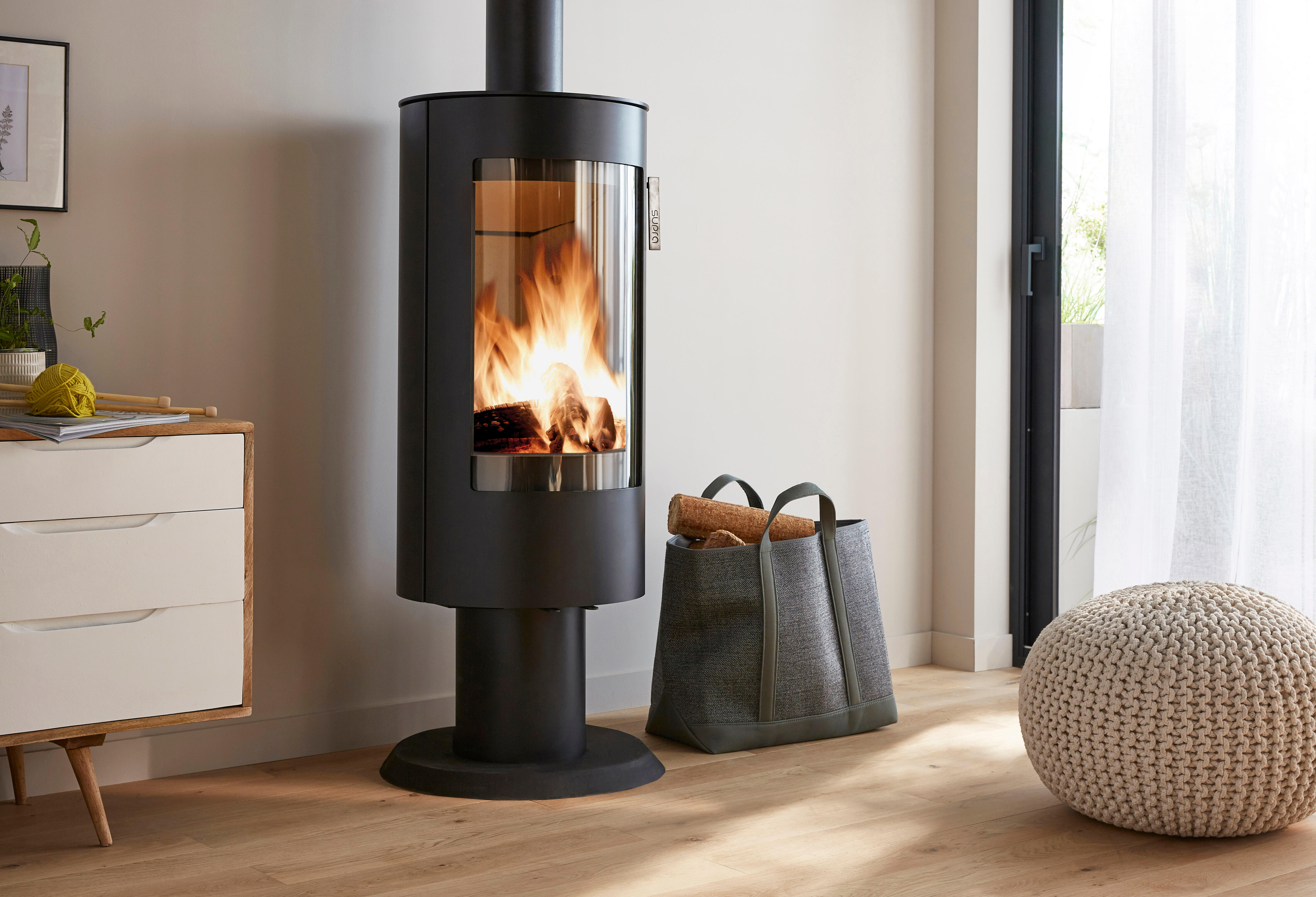 Poêle à bois SUPRA Chloe sur pied noir, 7.1 kW | Leroy Merlin