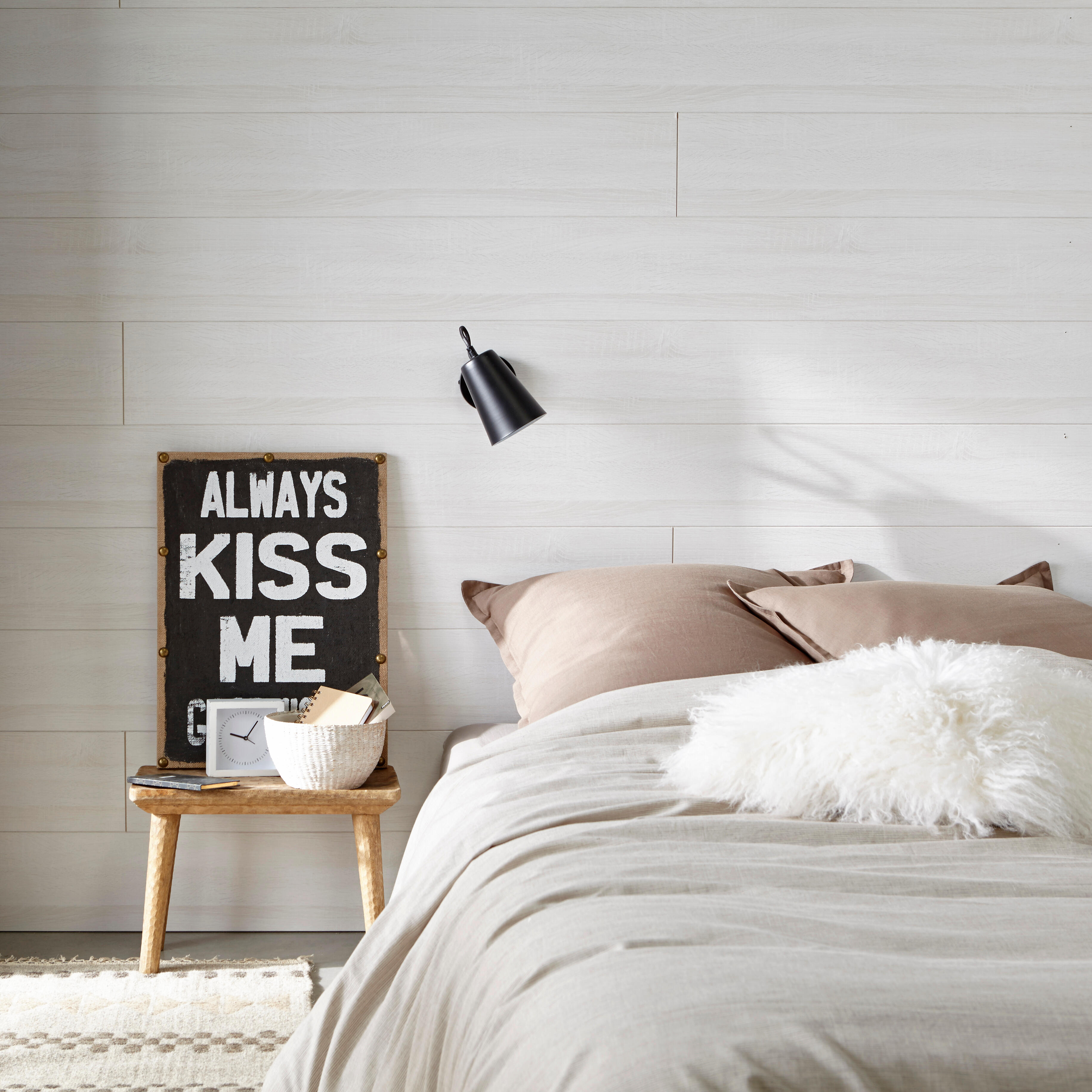 Lambris MDF revêtu, décor chêne clair, L.260 x l.19 cm, Ep.8 mm | Leroy ...