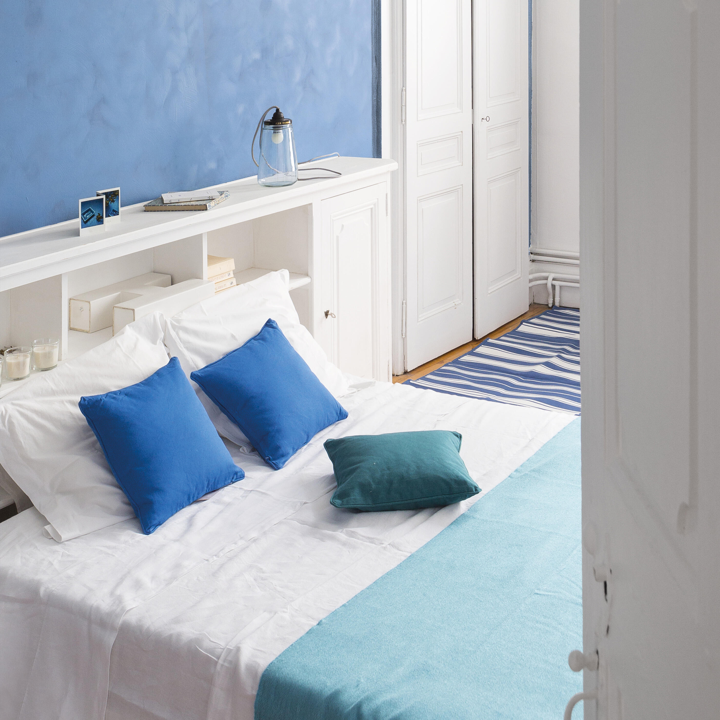 Un bleu Méditerranée, un effet chaux | Leroy Merlin