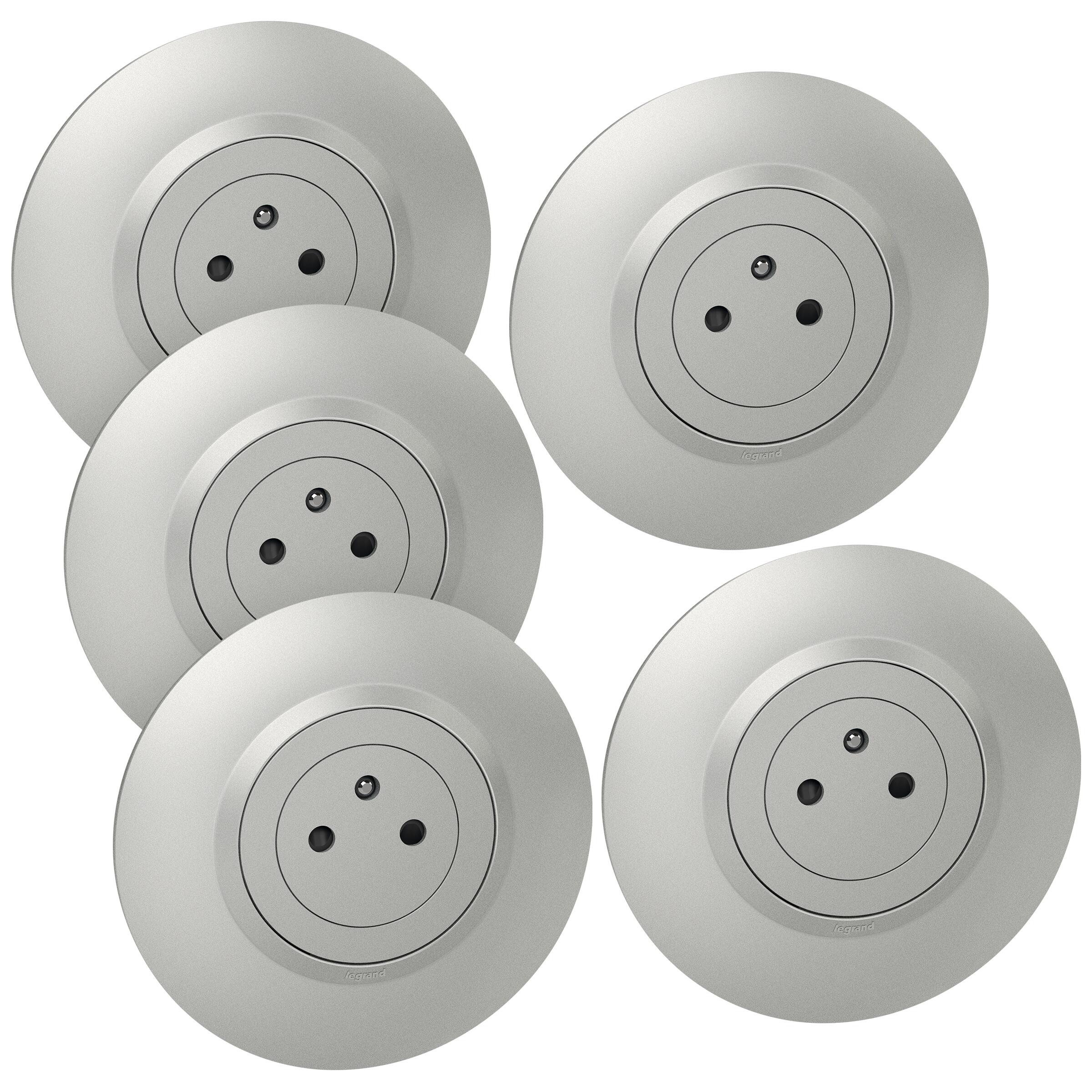 Lot de 5 prises avec terre Dooxie, déco aluminium, LEGRAND | Leroy Merlin