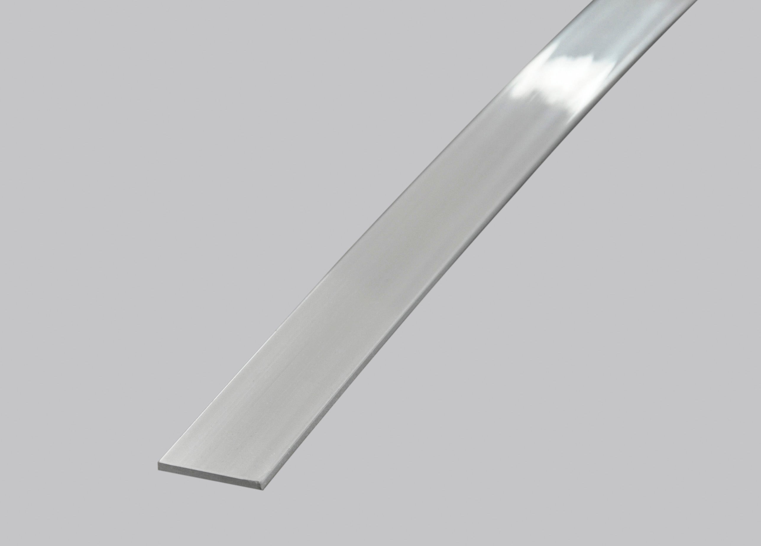 Plat PVC gris, 2 x 30 mm, L.2.6 m | Leroy Merlin