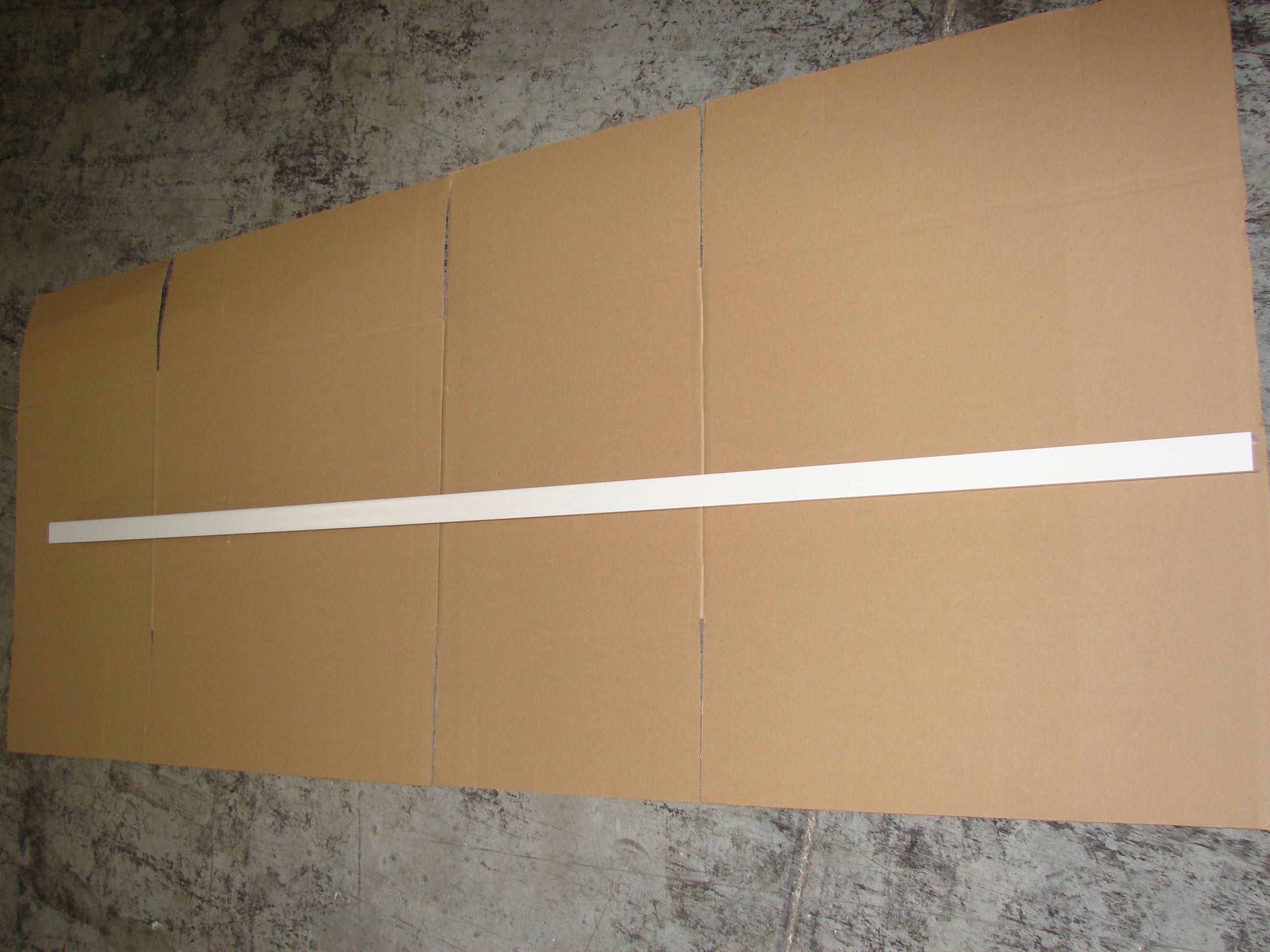 Profil de finition pvc en u blanc, H.180 x l.3 x P.3 cm | Leroy Merlin