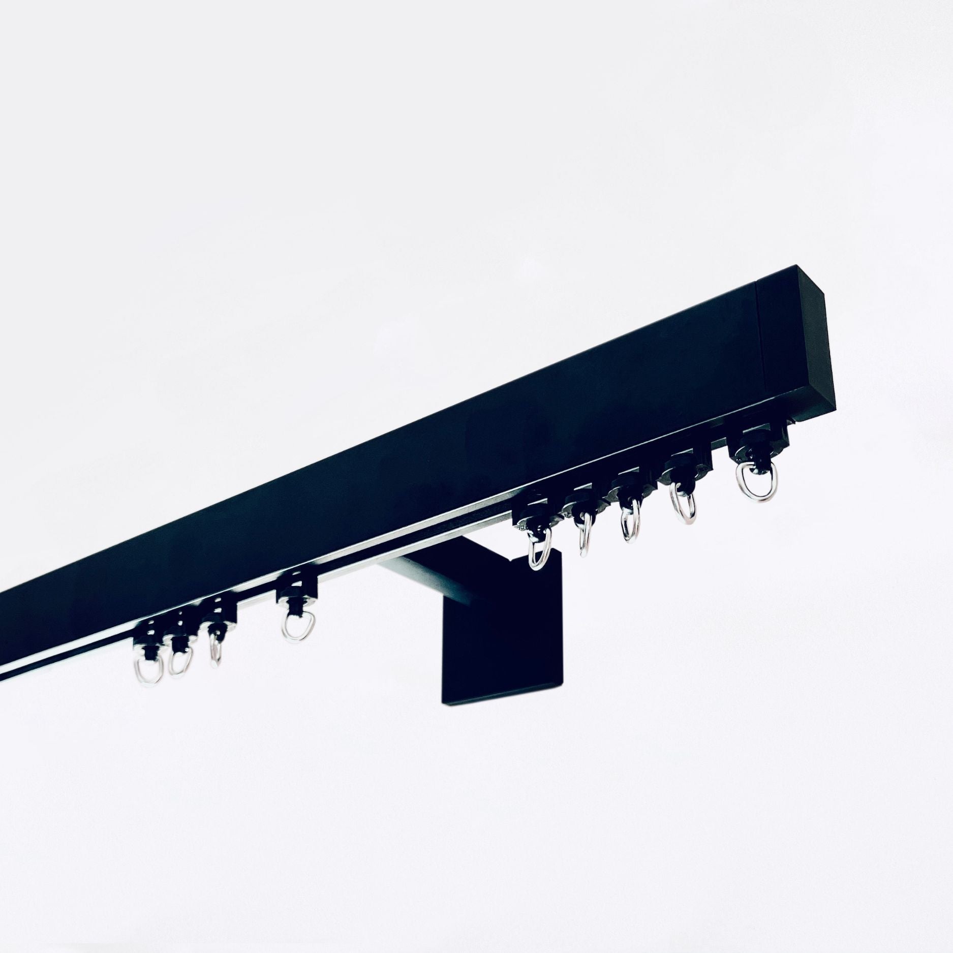 390 cm – Rail pour Rideaux Simple Noir Mat Wellmira, Fixation Murale ...