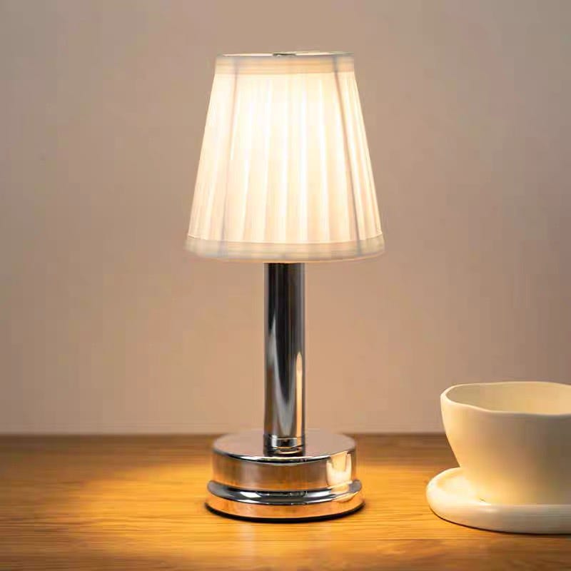 Lampe de table sans fil, lampe de chevet LED rétro, lampe de bureau ... Lampe de table sans fil, lampe de chevet LED rétro, lampe de bureau ...