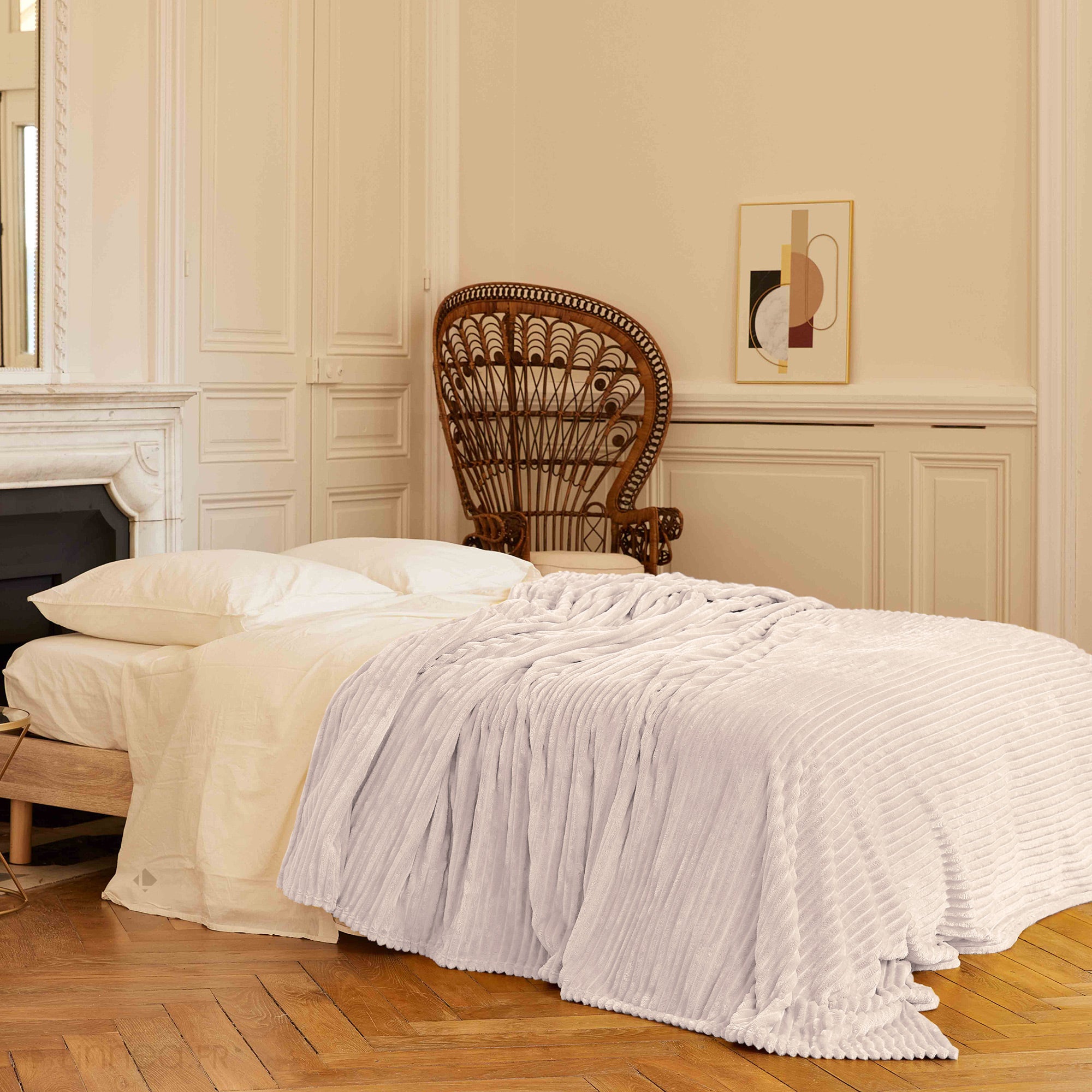Couverture 100% polyester 240x260 cm microvelours DOLCE beige ivoire ...