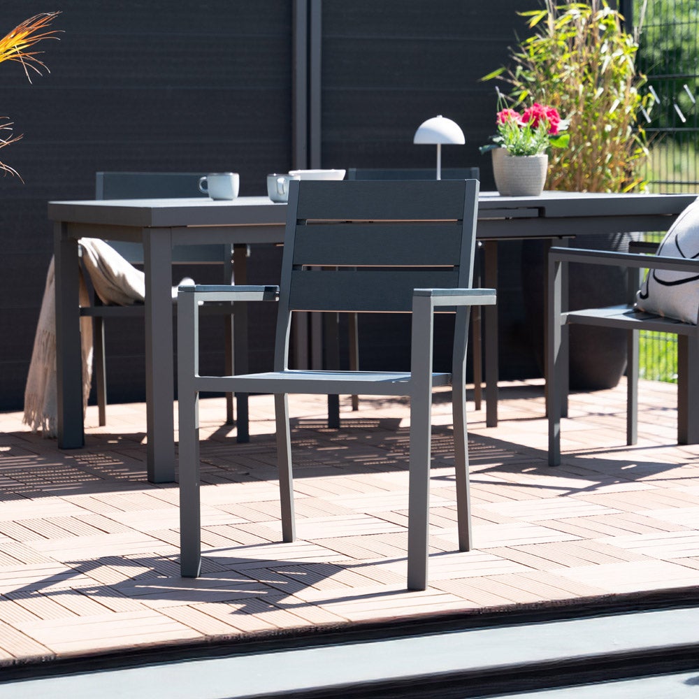 Home Deluxe - Chaise de jardin empilable Madera - LxPxH : 56,6 x 57,5 x ...