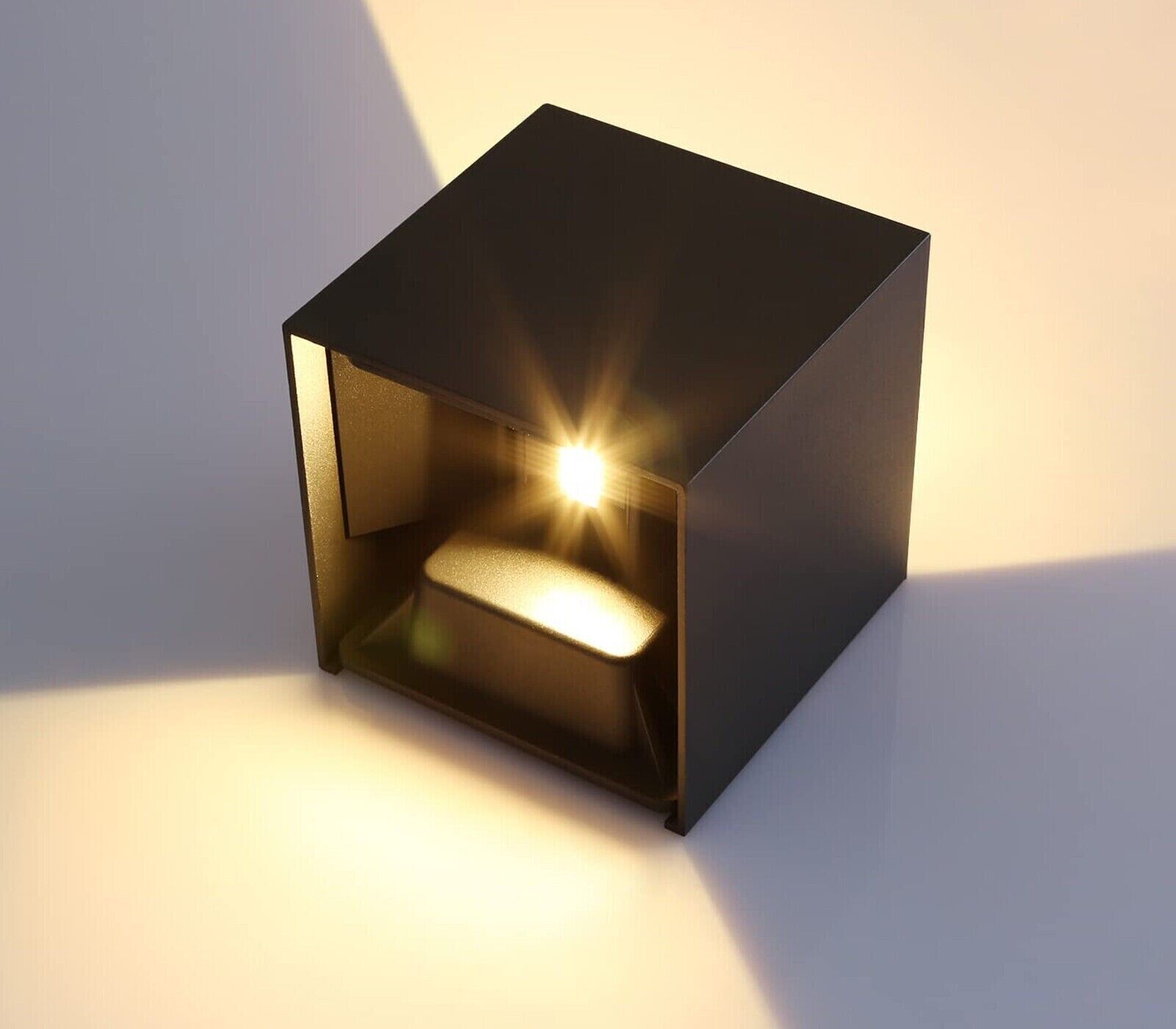 APLIQUE LED COB 20W CUADRADO NEGRO CÁLIDO INTERIOR EXTERIOR 18 | Leroy ...