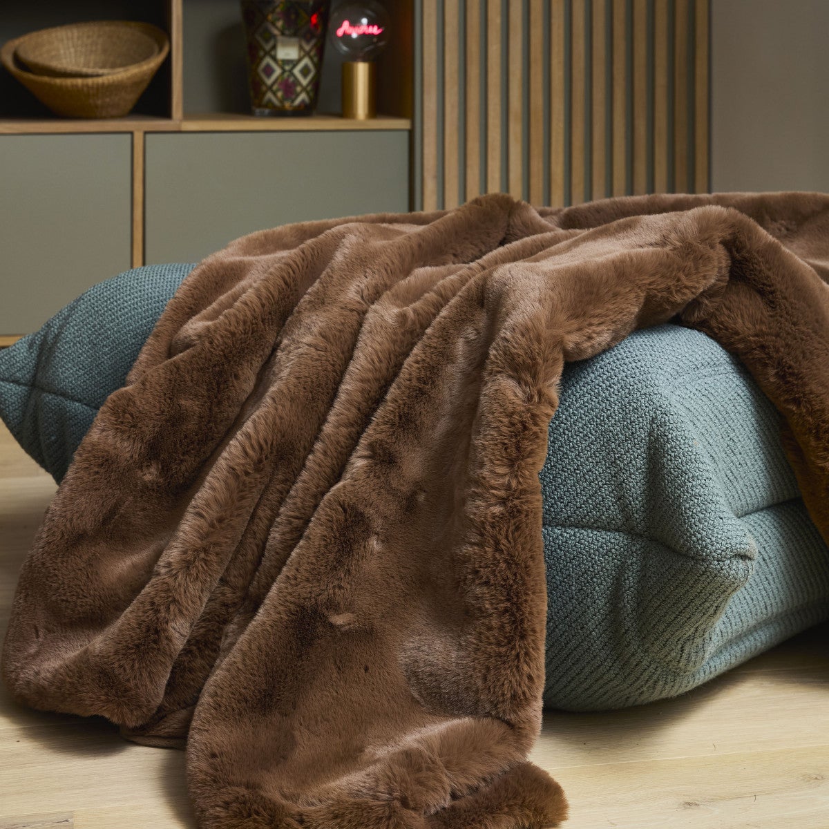 Plaid fausse fourrure 130x150 cm | Leroy Merlin