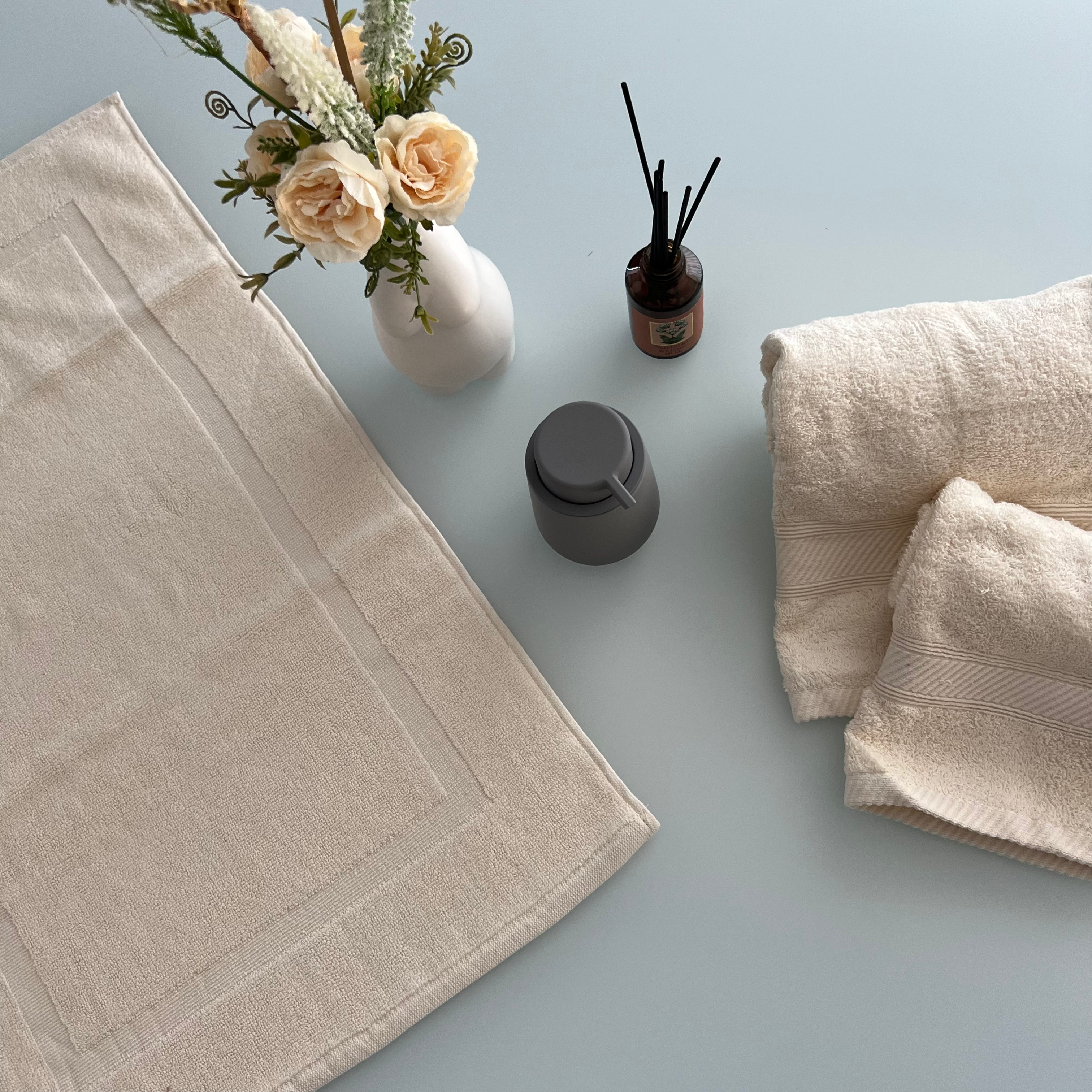 Set Serviette + Invité Ligne Prestige 100% Coton ECRU | Leroy Merlin