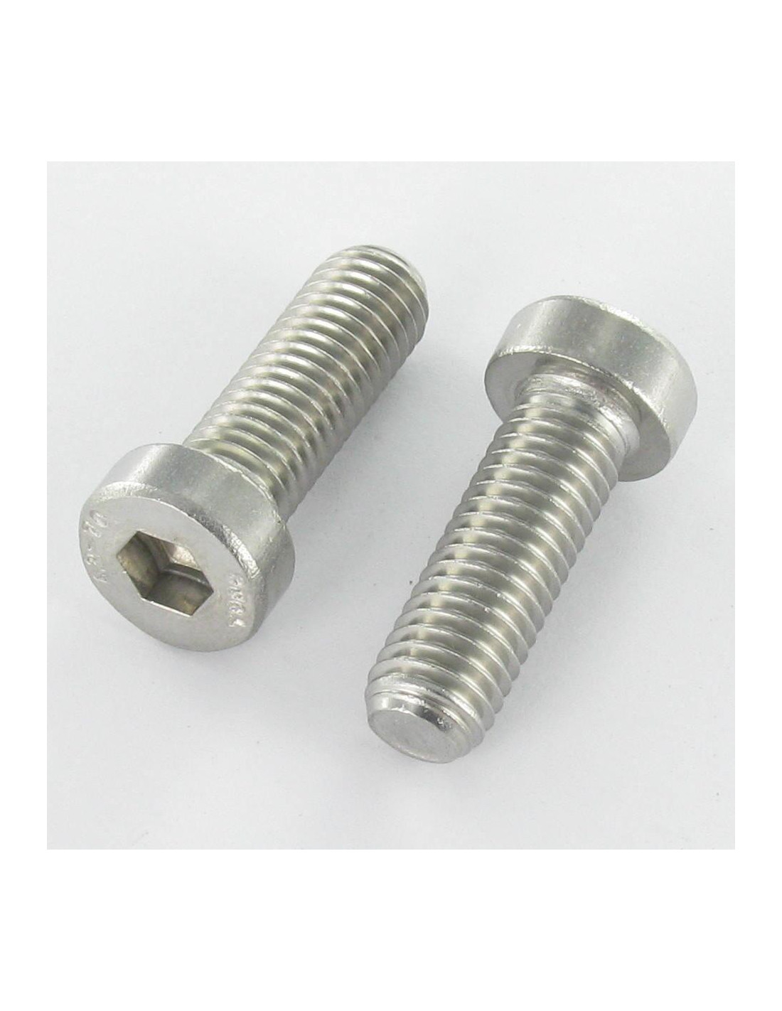 Vis métaux CHC BTR Tête basse Clé de 4 HC4 M6X10 Filetage total Inox A2-200 pièces | Leroy Merlin