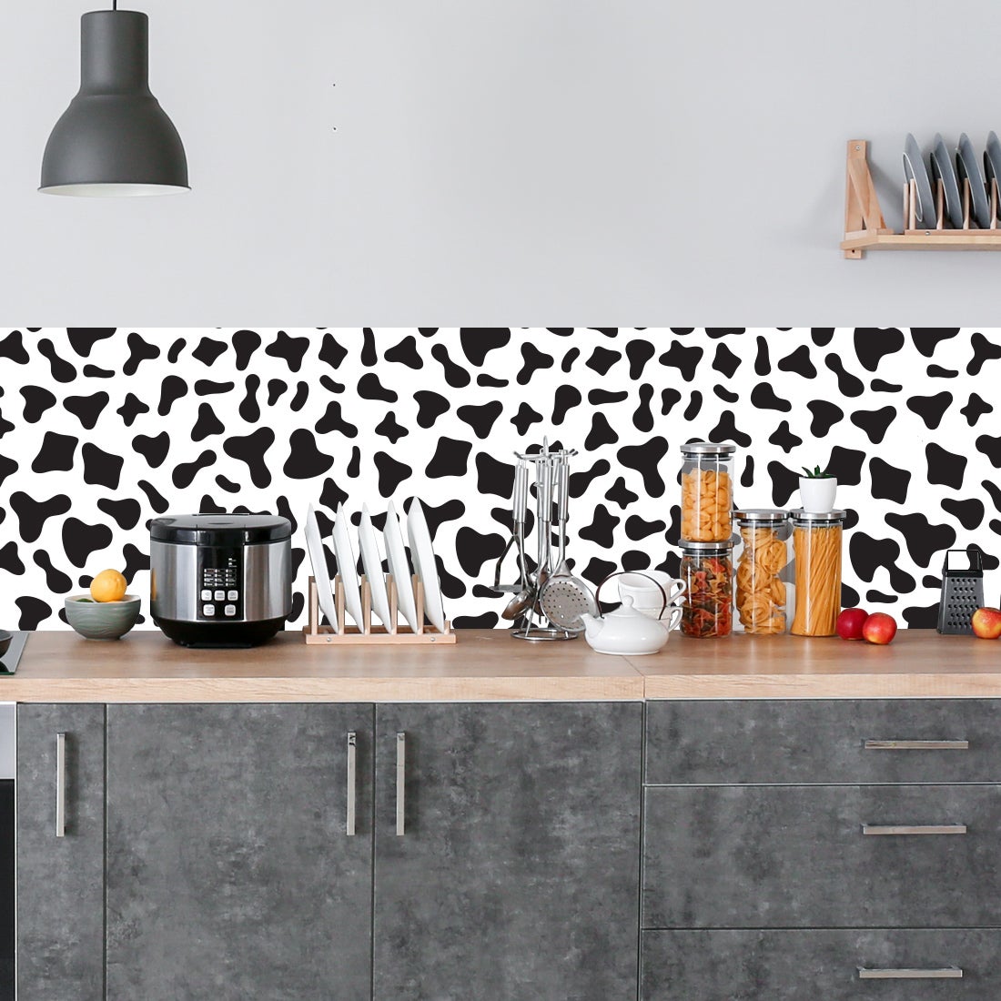 Credencia adhesiva en vinilo ignífugo manchas de vaca 60x200cm | Leroy Merlin
