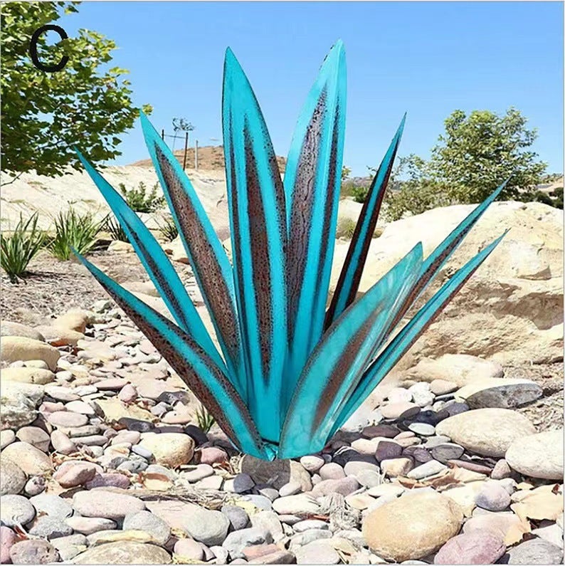 Ensemble de deux décorations végétales en agave, ornements végétaux ...