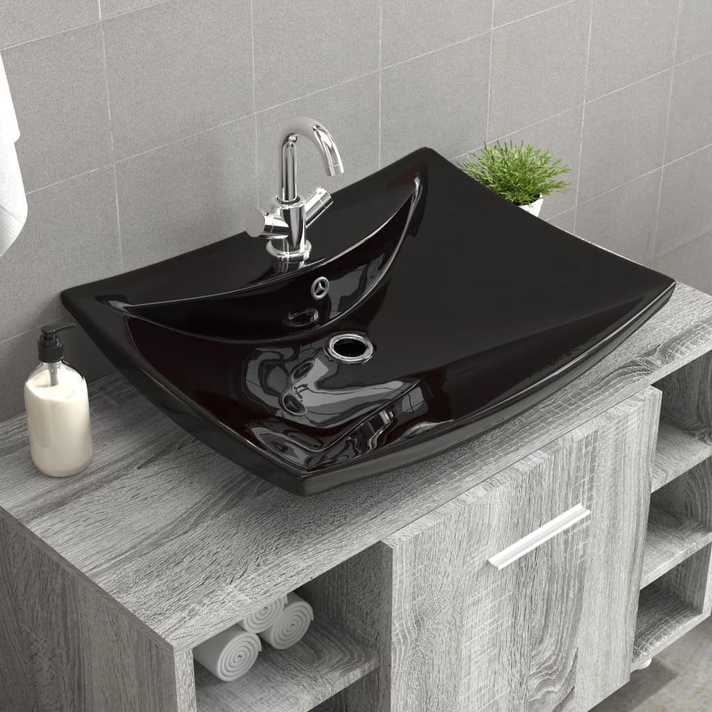 Lavabo rectangulaire en céramique noir de luxe avec trop-plein et trou ...