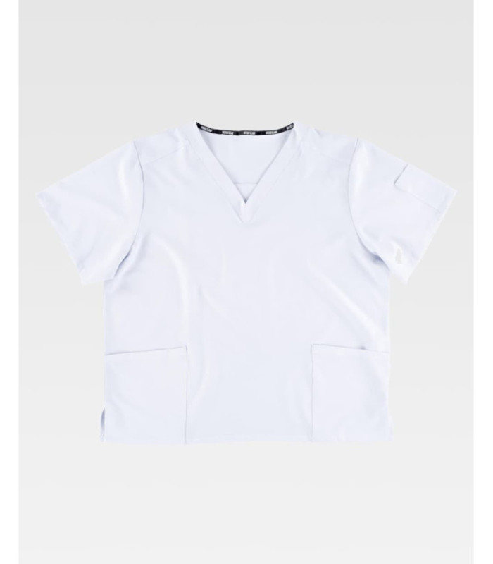 Casaca de manga corta con tejido elástico. Cuello a pico con elástico ...