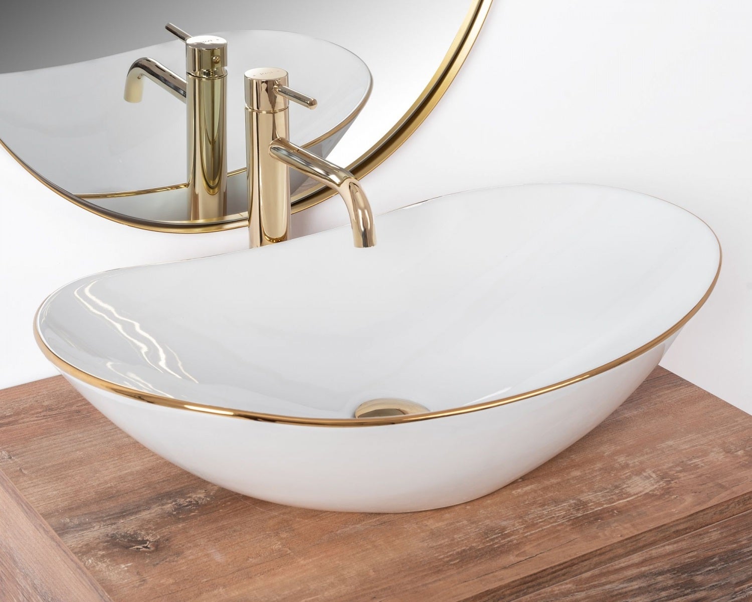 LAVABO SOBRE ENCIMERA REA ROYAL EDGE WHITE GOLD 62X36X16CM | Leroy Merlin