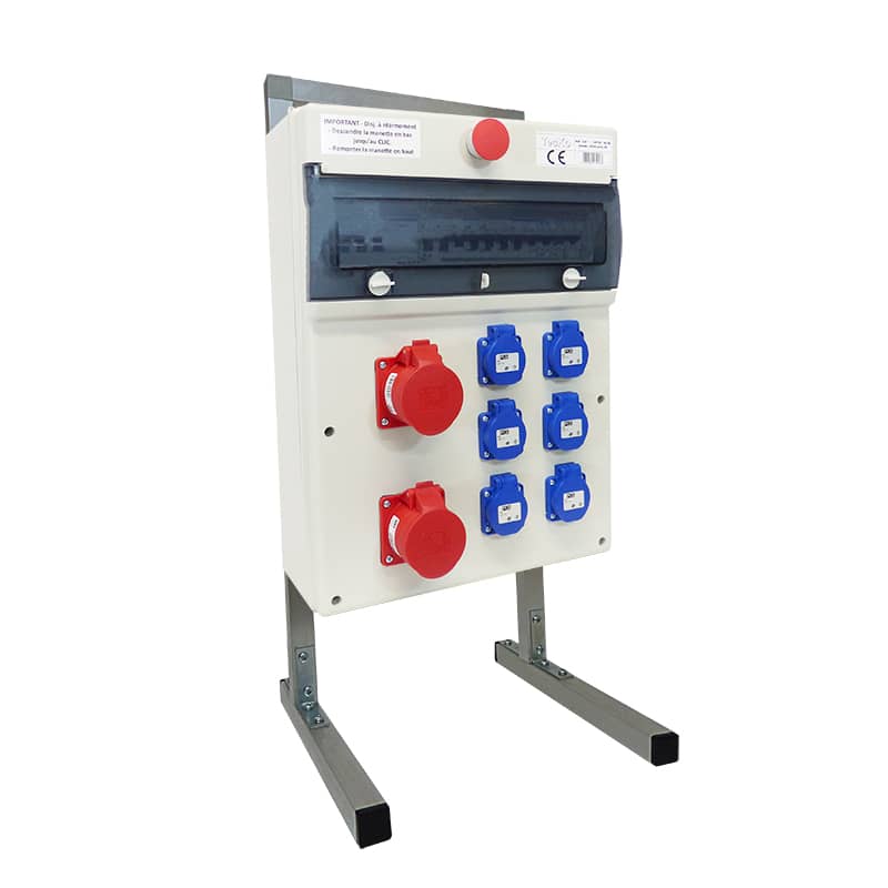 Coffret de chantier triphasé 400V - 2 prises 5P 32A, 6 prises 2P+T 16A avec arrêt d'urgence et ...