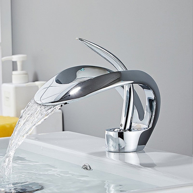 Robinet mitigeur vasque lavabo cascade, Line chrome | Leroy Merlin