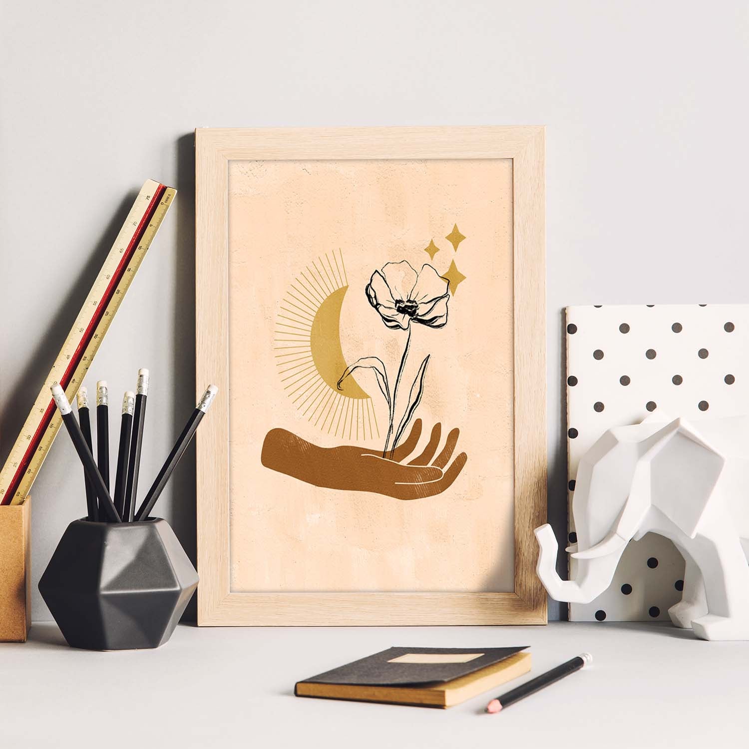 Poster Con Immagini Mistiche Con Immagini Di Suole E Lune Misticismo ...