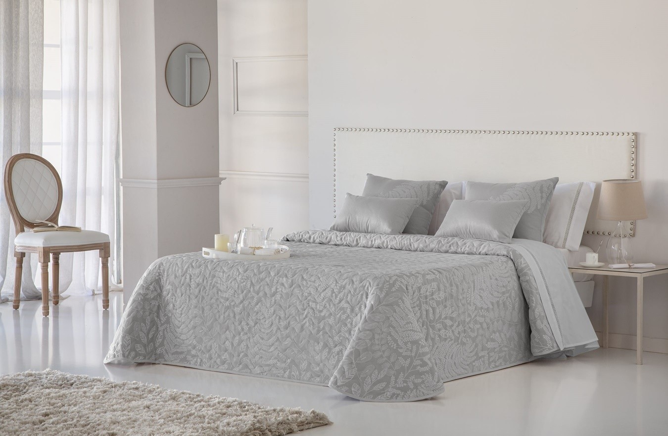 COLCHA BOUTI MODELO TEBAS JVR 205x270 PARA CAMA 105 CM. | Leroy Merlin