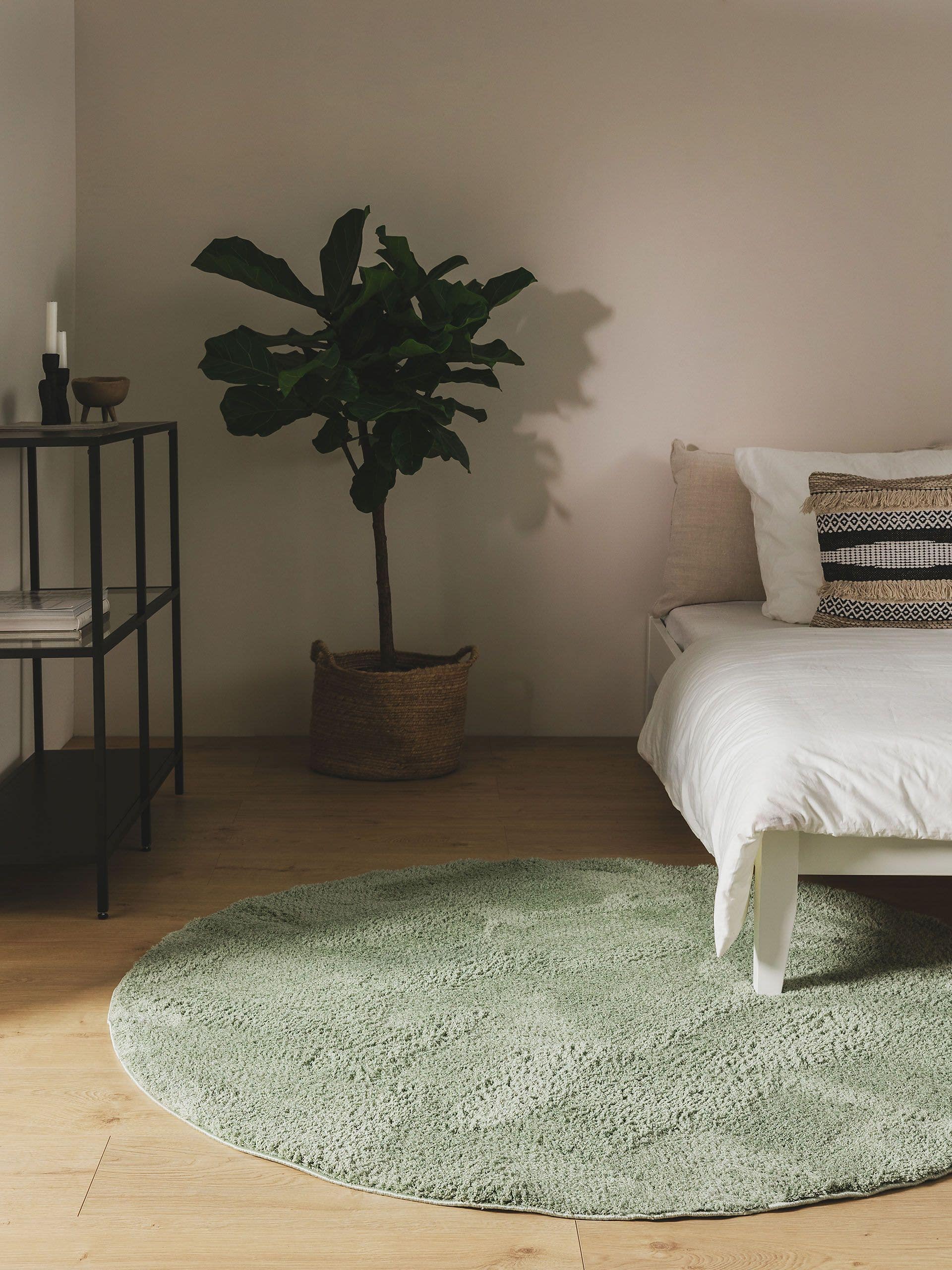 BENUTA - Alfombra pelo largo redonda verde claro ø 200 cm redondo ...