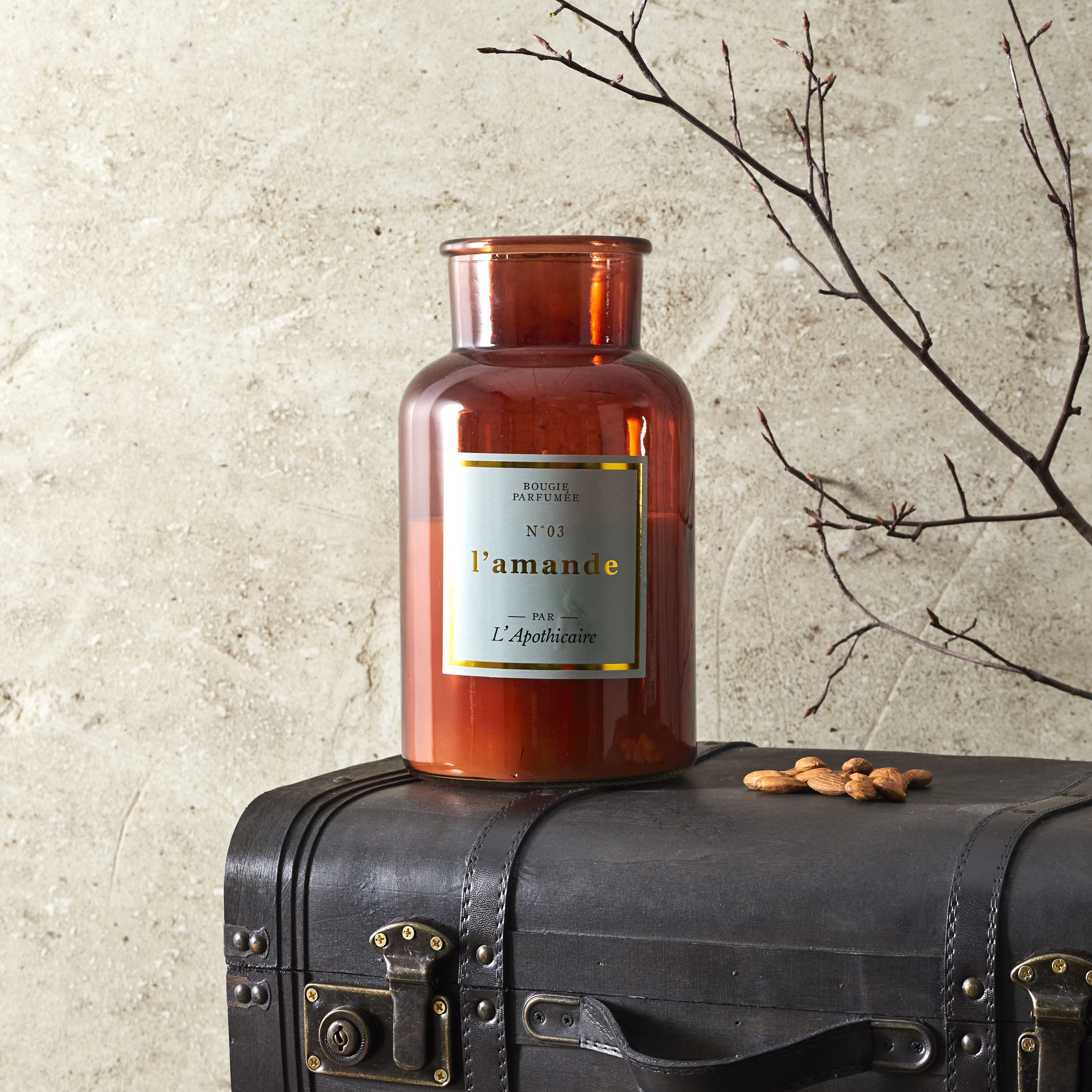 Bougie - Home Deco Factory - Amande Apothicaire - Parfumée - Verte ...