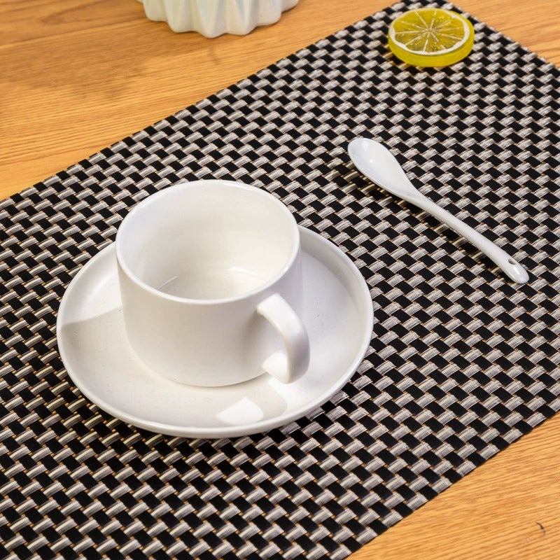 Ensemble de 6 sets de table pour la cuisine et la salle à manger.Sets ...