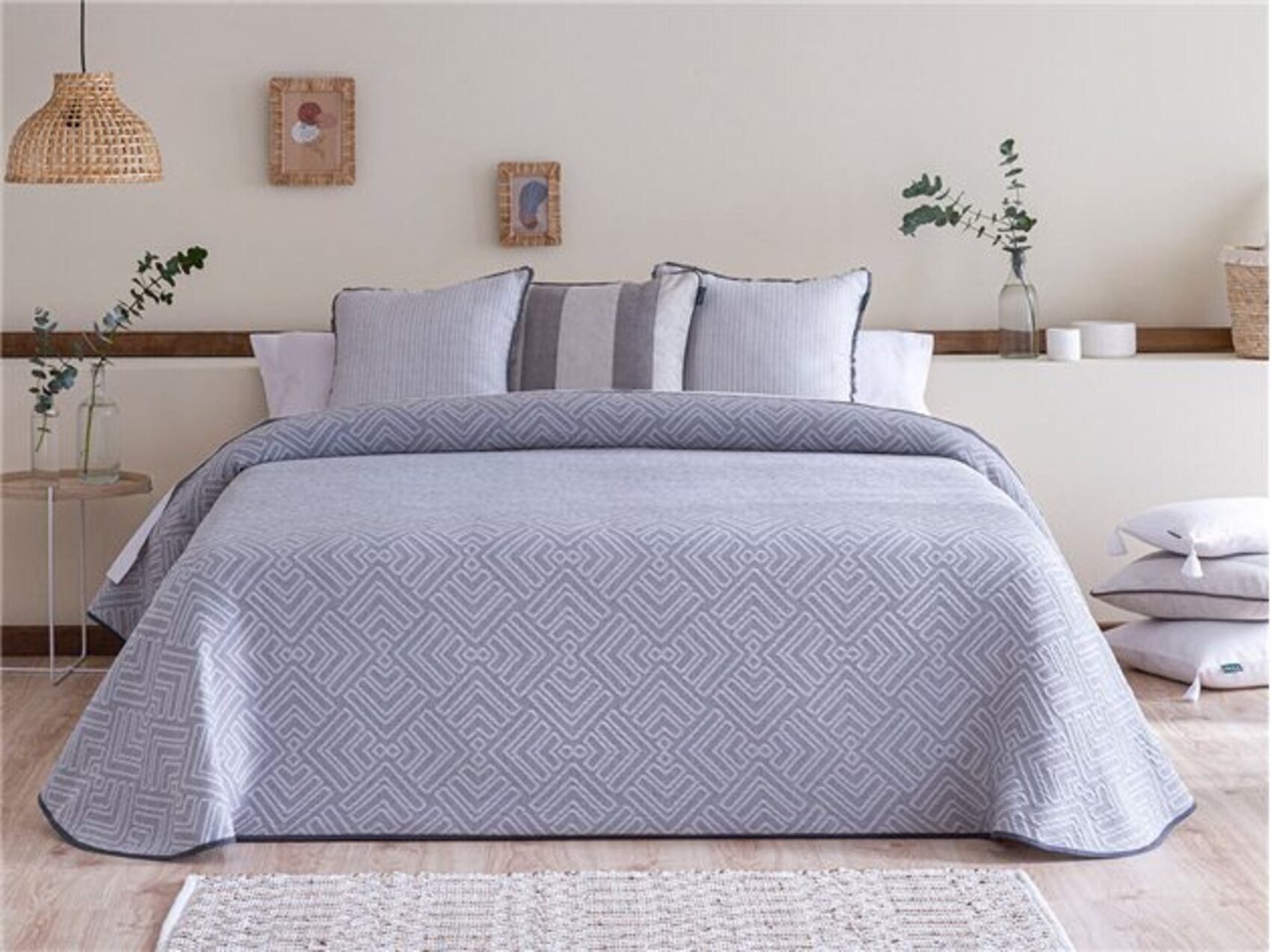 Colcha Reversible Vicar para primavera y verano. Color Turquesa. Para ...