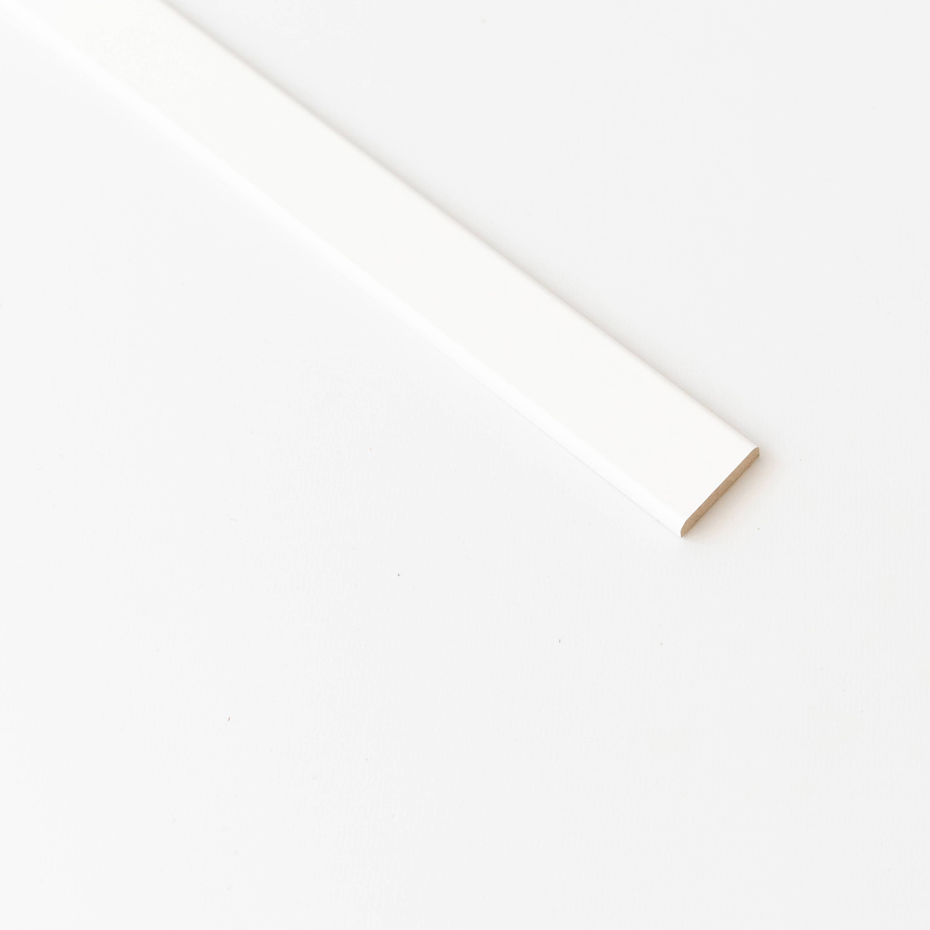 PLAT 30X6 MM MDF 240 CM BLANC | Leroy Merlin