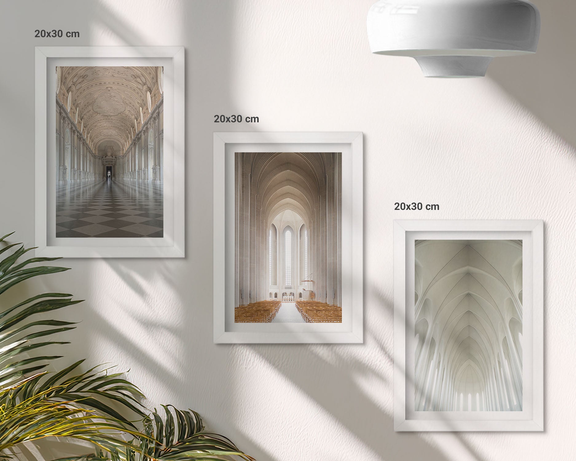 Décoration murale 3 pièces - cadres blancs - Intérieurs de bâtiments ...