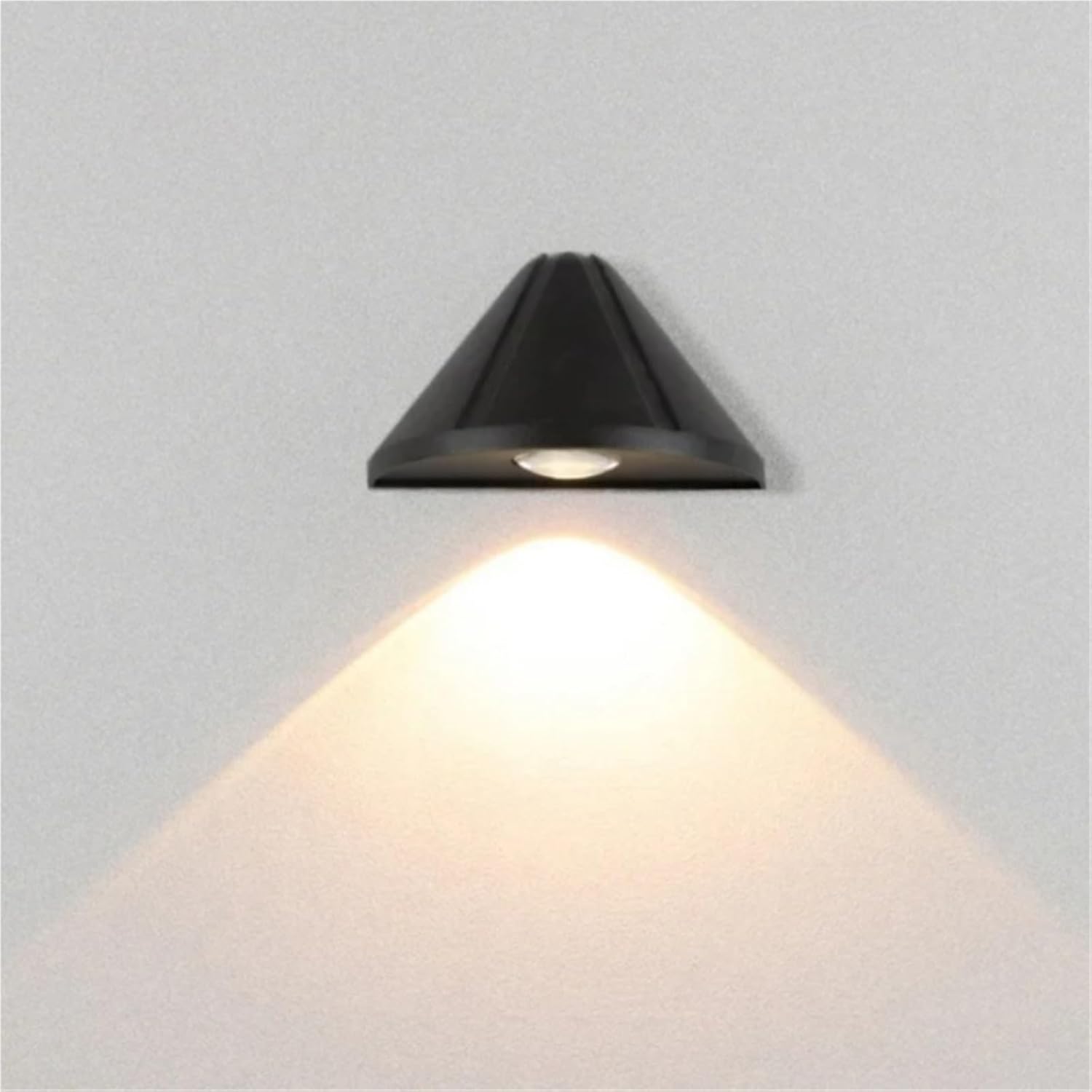 Applique murale LED triangulaire noire métallisée, 10 W, éclairage ...