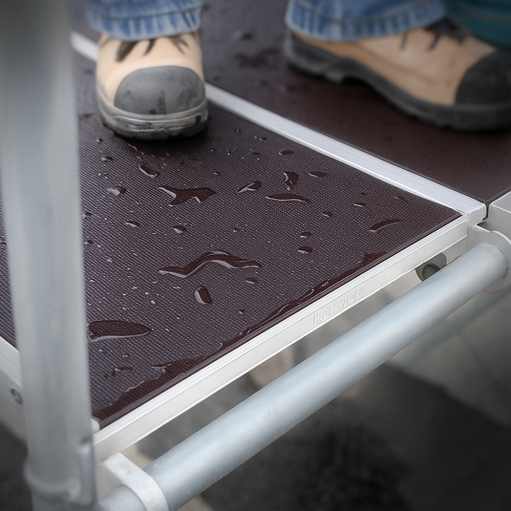 Panneau contreplaqué antidérapant - Ep. 18 mm x L.30 x l.40 cm | Leroy ...