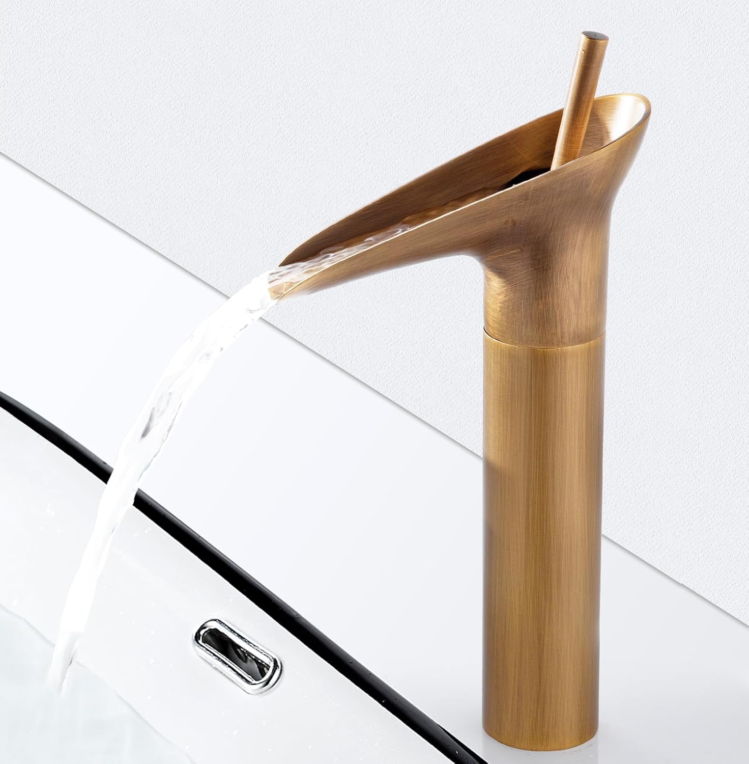 Robinet Salle de Bain Cascade Rétro Laiton, Robinet Lavabo Vasque ...