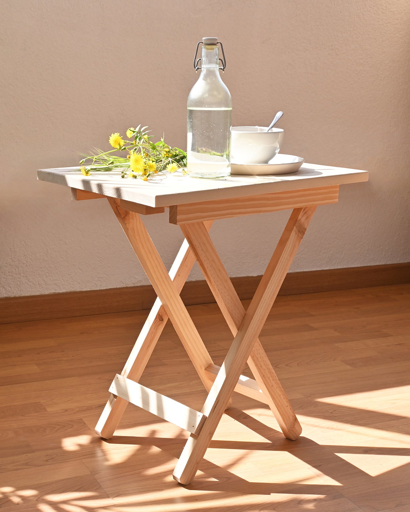 MAIA - Table basse pliante en bois massif ton naturel 48,5x53cm ...