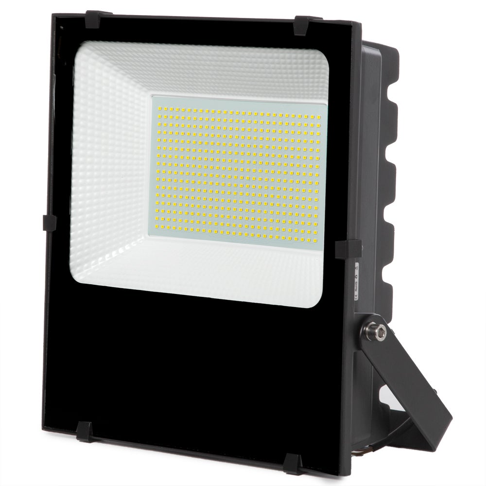 Projecteur LED 200W 32000Lm 6000ºK IP65 Intensité variable 100 000H ...
