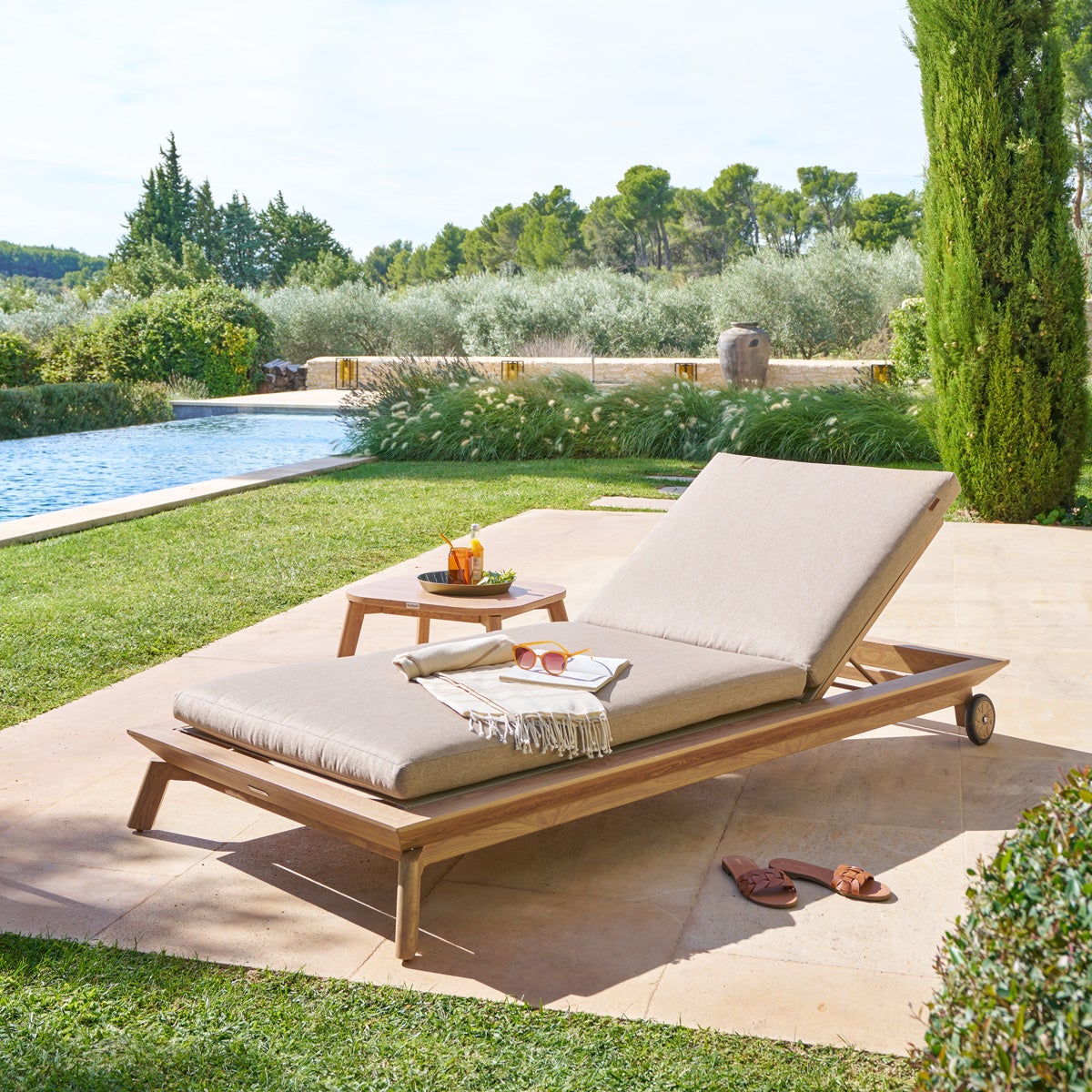Lit de piscine "Manissa" beige aluminium et polyester - Hespéride ...