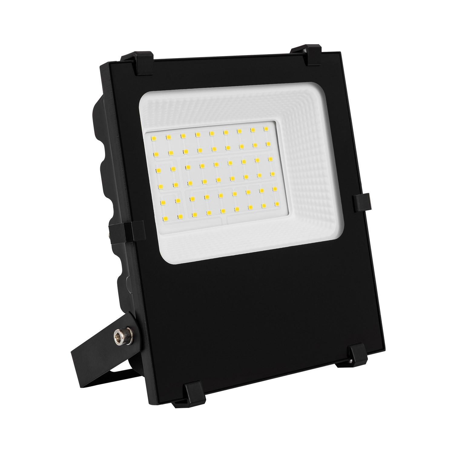 Projecteur LED 30W 145lm/W HE PRO Dimmable, 4000K Blanc neutre ...