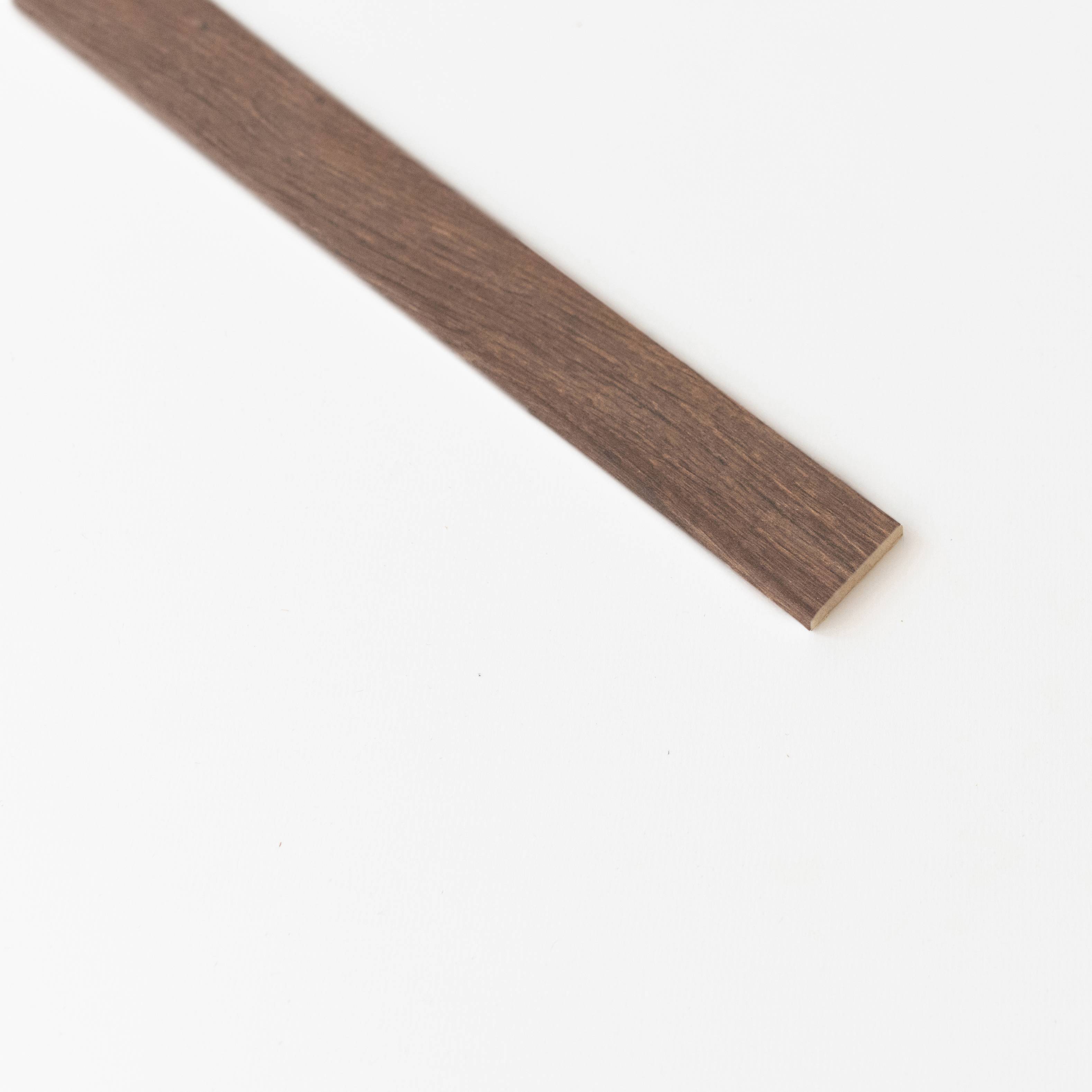 PLAT 30X6 MM MDF 240 CM NOYER FONCÉ | Leroy Merlin