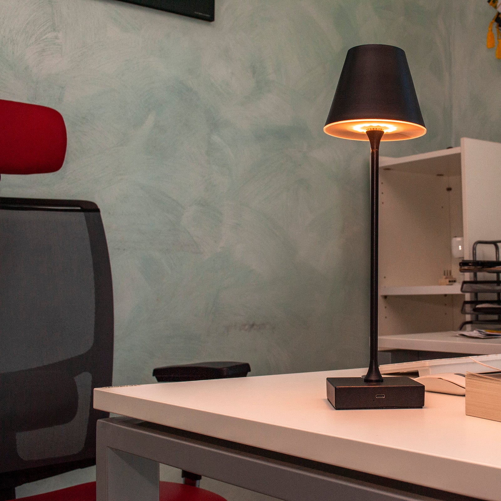 Lampe de table LED lumière dimmable de 3000K à 6500K lumen tactile USB ...