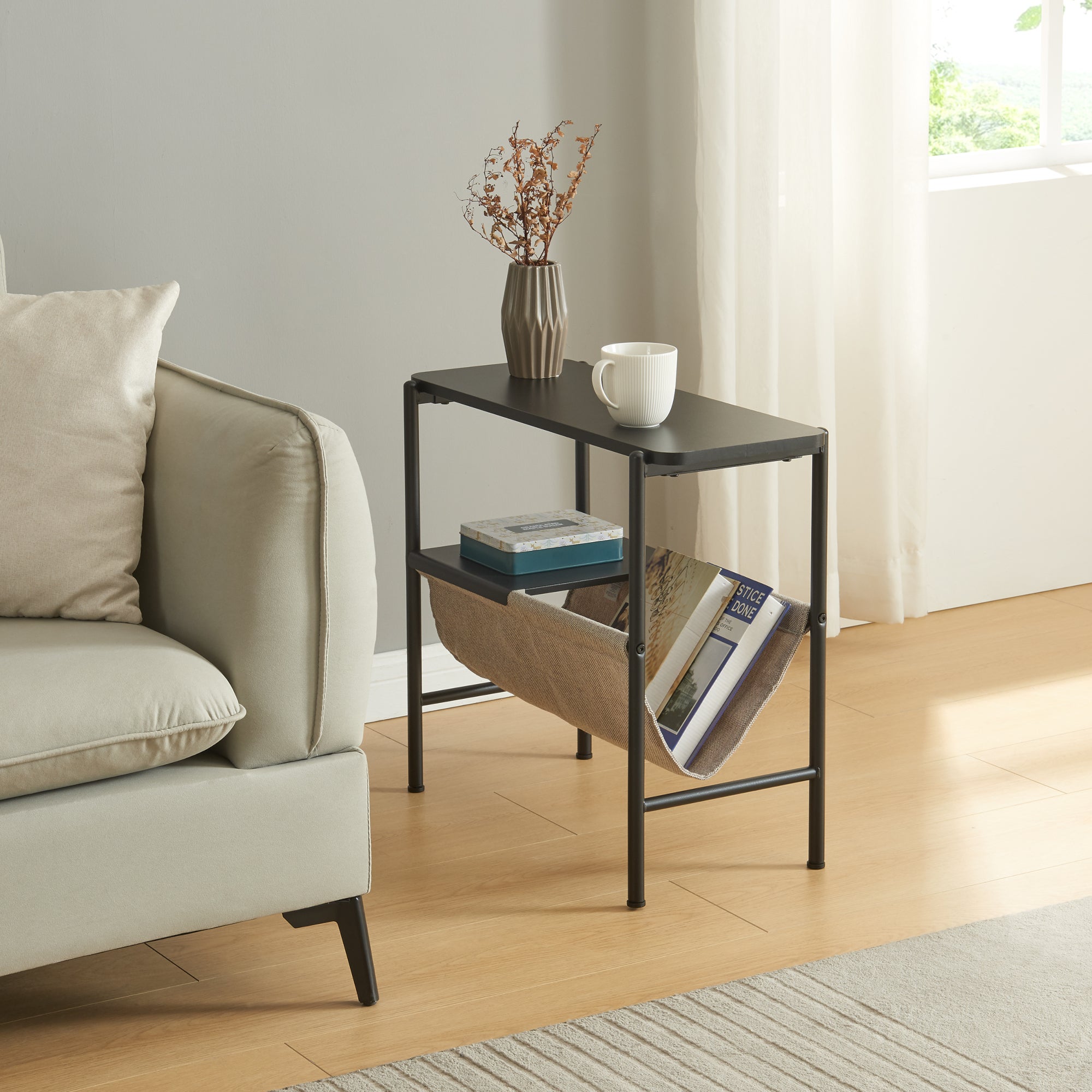 Table d'appoint Samnanger avec porte-revues 60 x 28 x 53 cm noir gris [en.casa] | Leroy Merlin