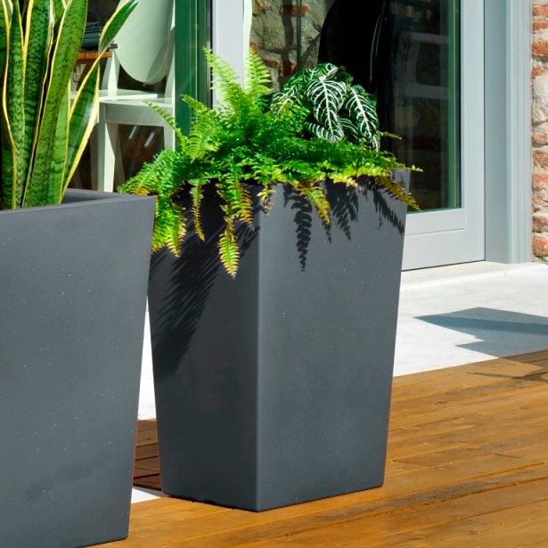 Vaso di design "Cassa Schio Alto" Essential da giardino e balcone per ...